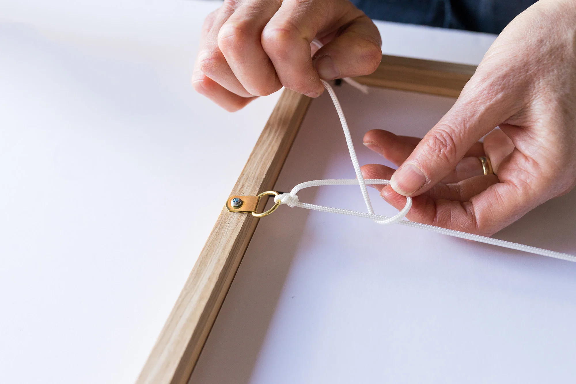 How To: Hang Your Frame on Framers String — Artefact Frames