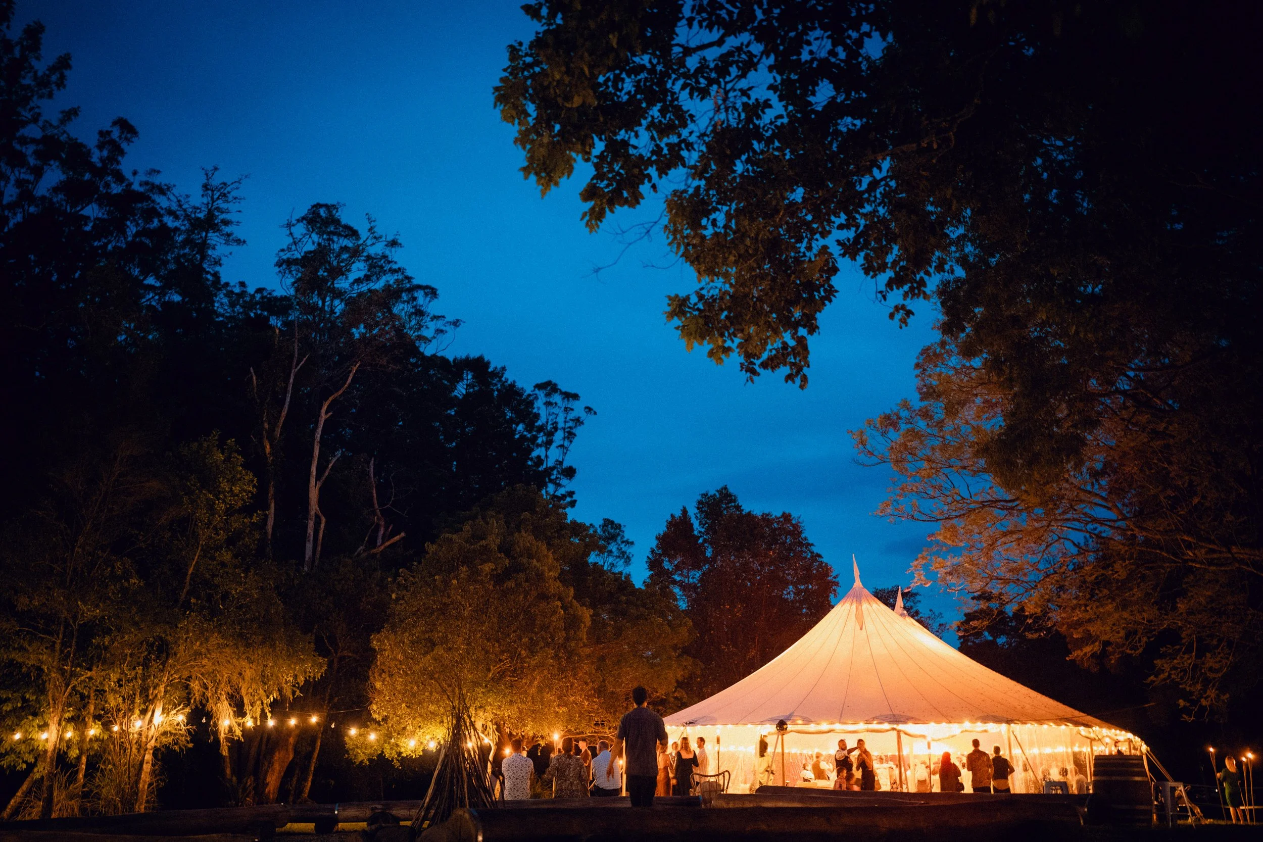 Libby Dean P6 — Moon Honey