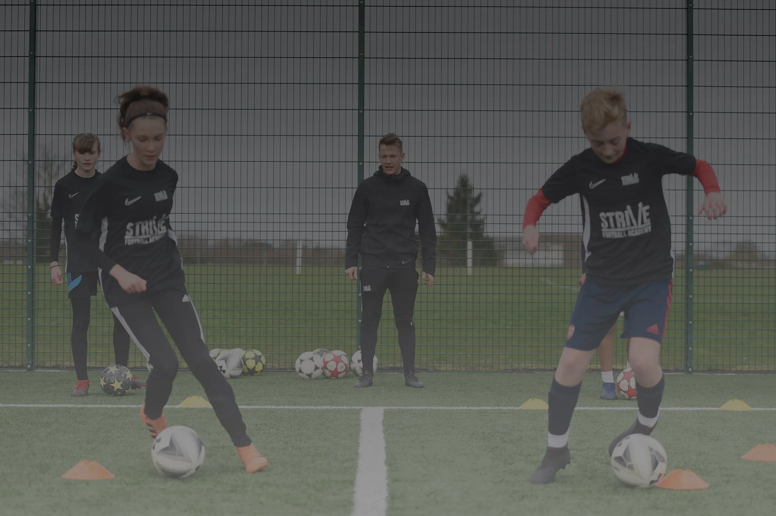 Elite one to one and group football coaching - London, Hertfordshire, Luton