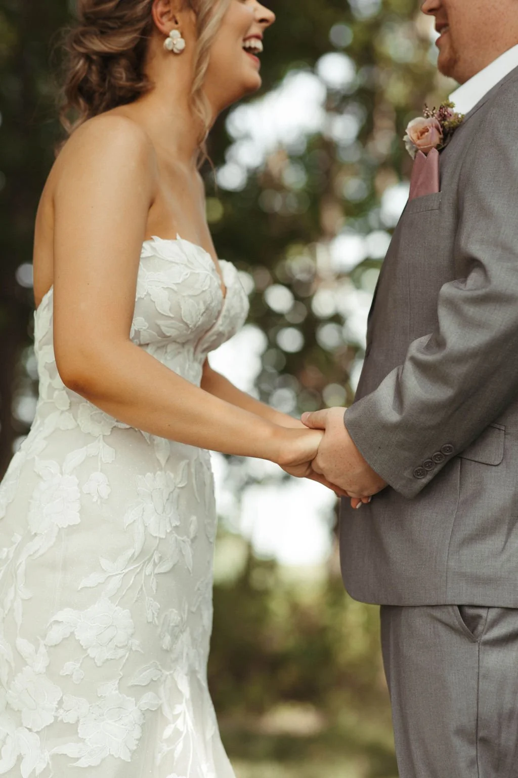 Cottage Core Wedding by the Lake | Katie + Brett from Columbia, MO ...