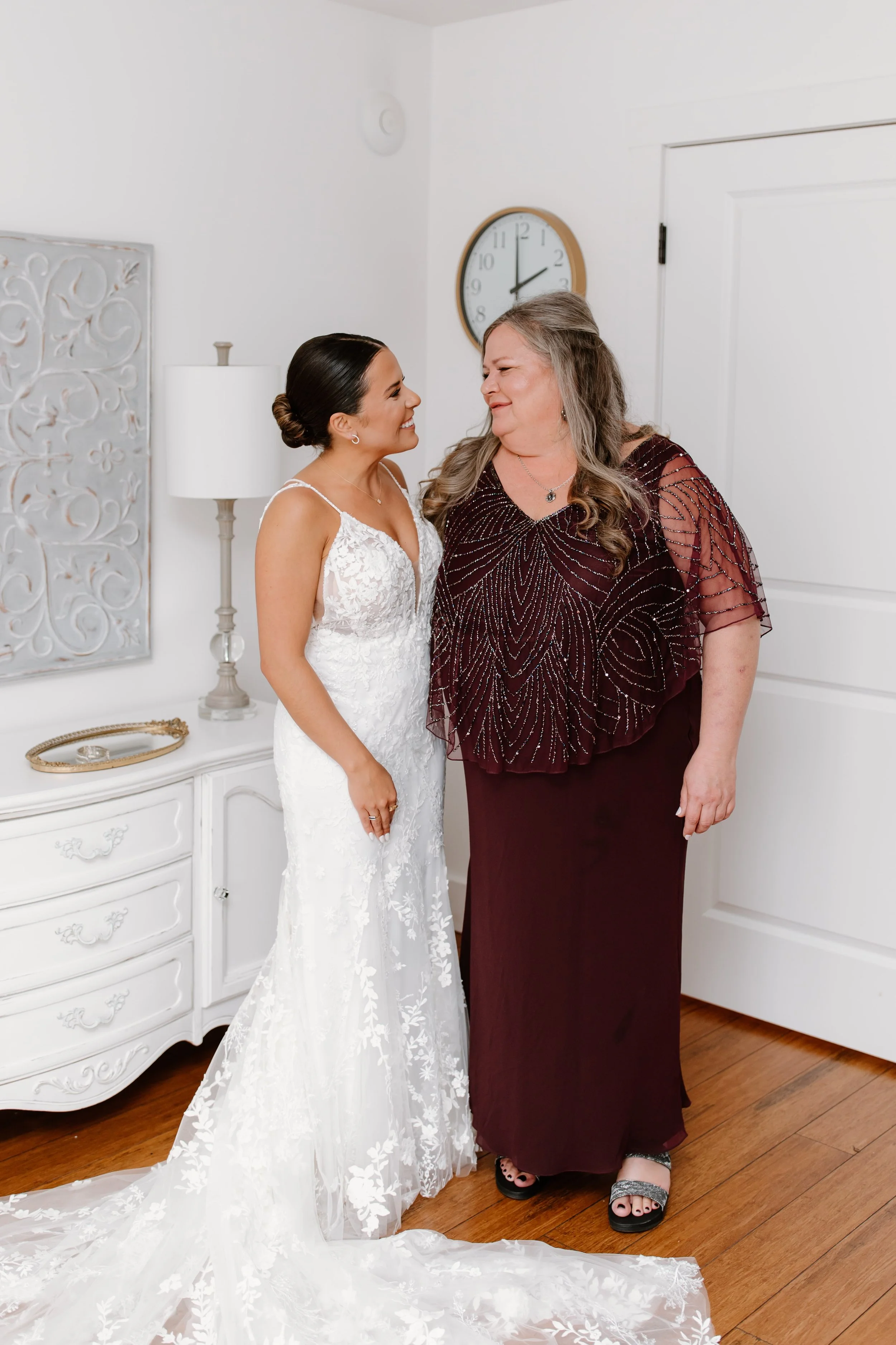 Fall Wedding Venue at Emerson Fields | Chrysa + Jake from Alton ...