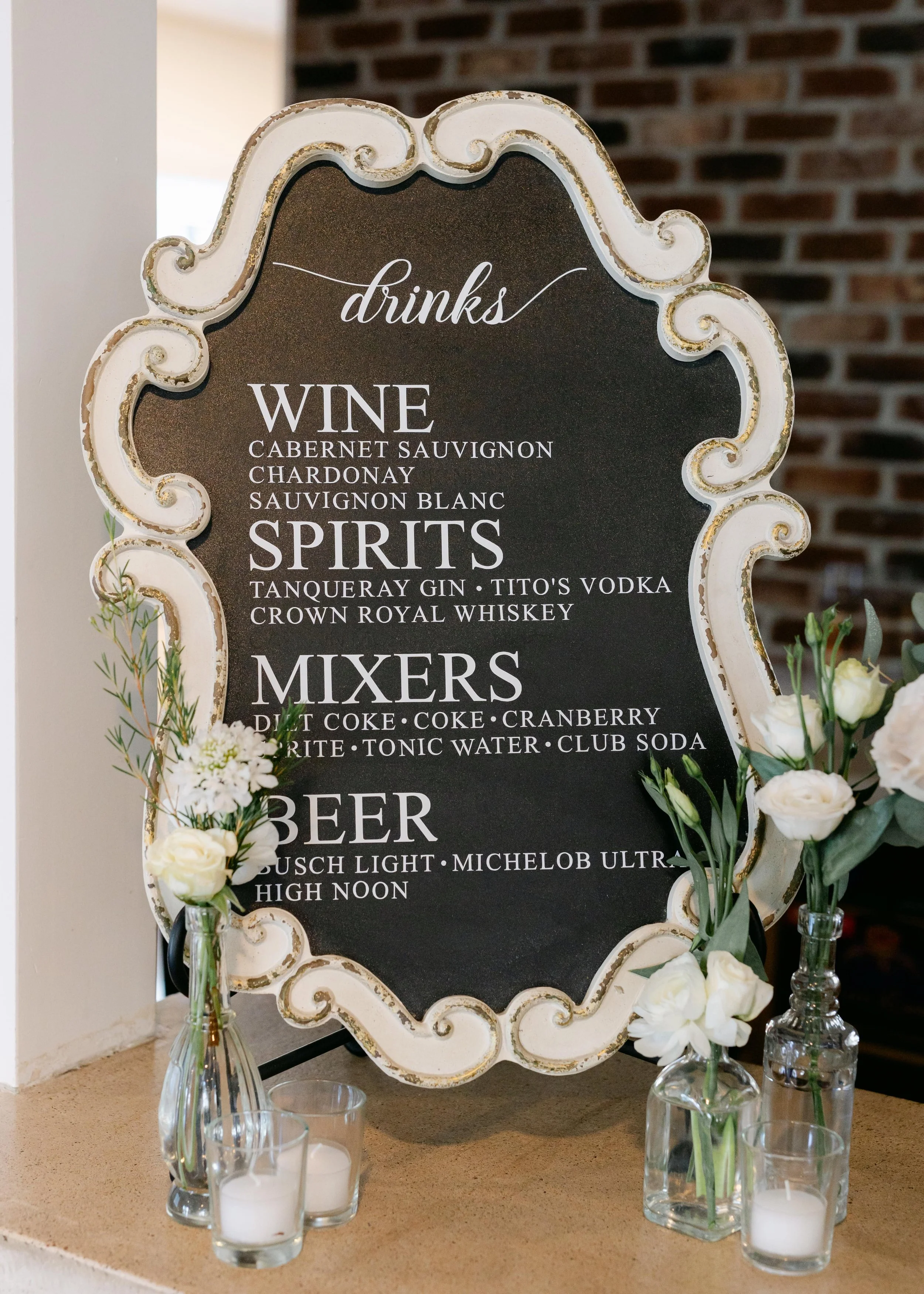 Interactive Wedding at Modern Wedding Venue | Emily + Zach from ...