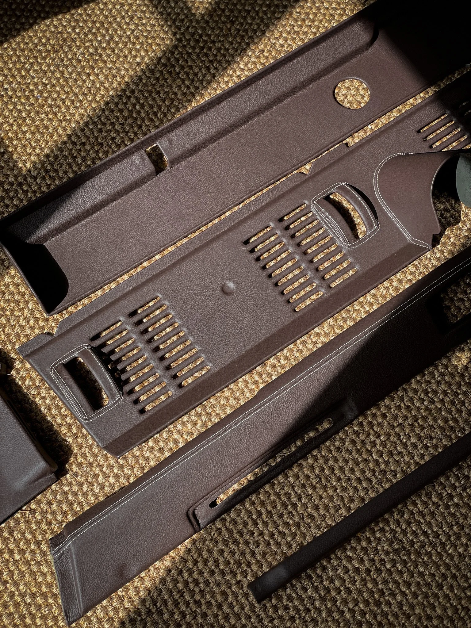 Land Rover Defender Classic Dash — outlander