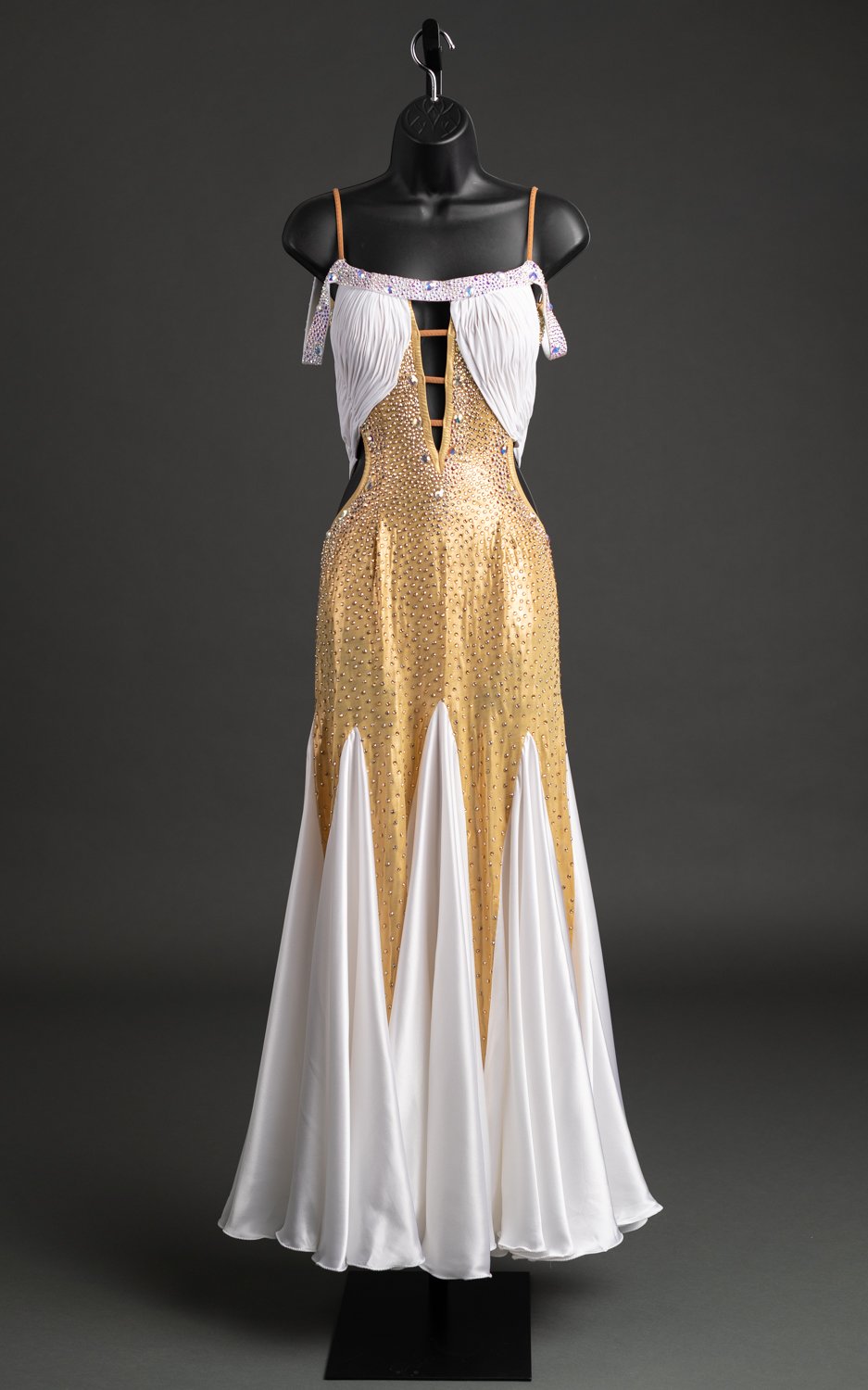 new smooth & ballroom — DORÉ DESIGNS