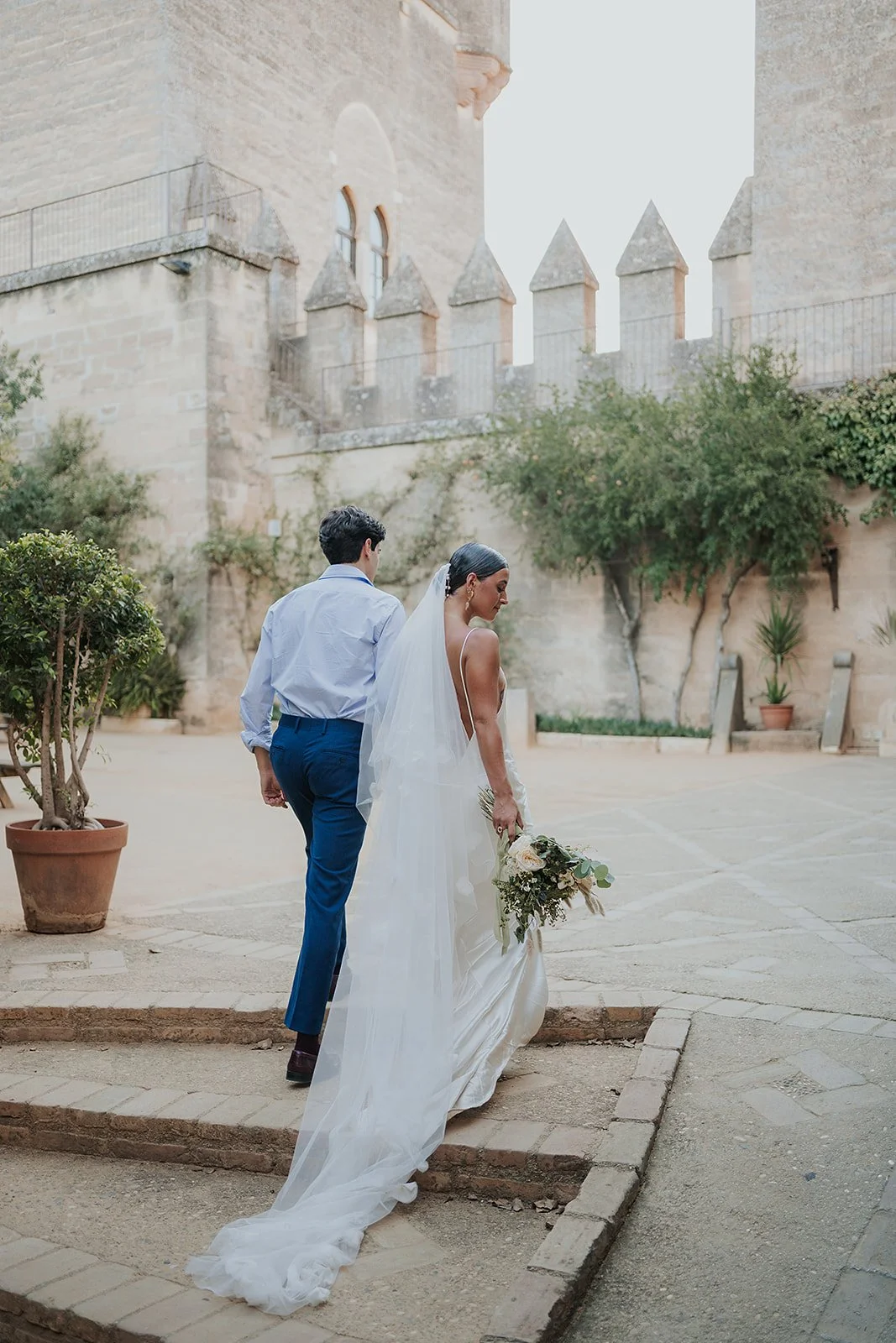 Bridal Veils & Gloves | Bridal Accessories | Complete Your Look — GOWN ...