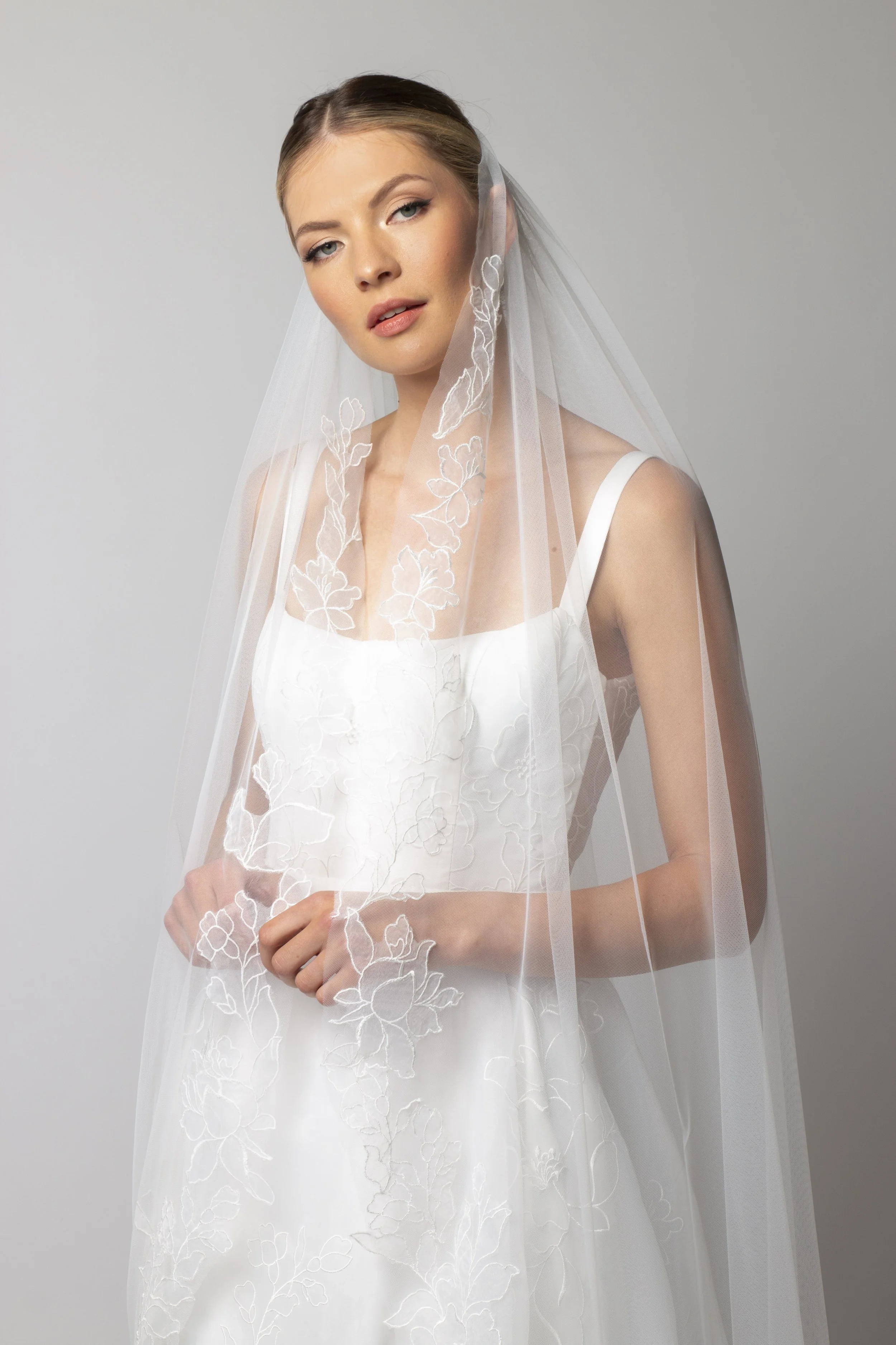 Prim Veil — GOWN + ALTAR