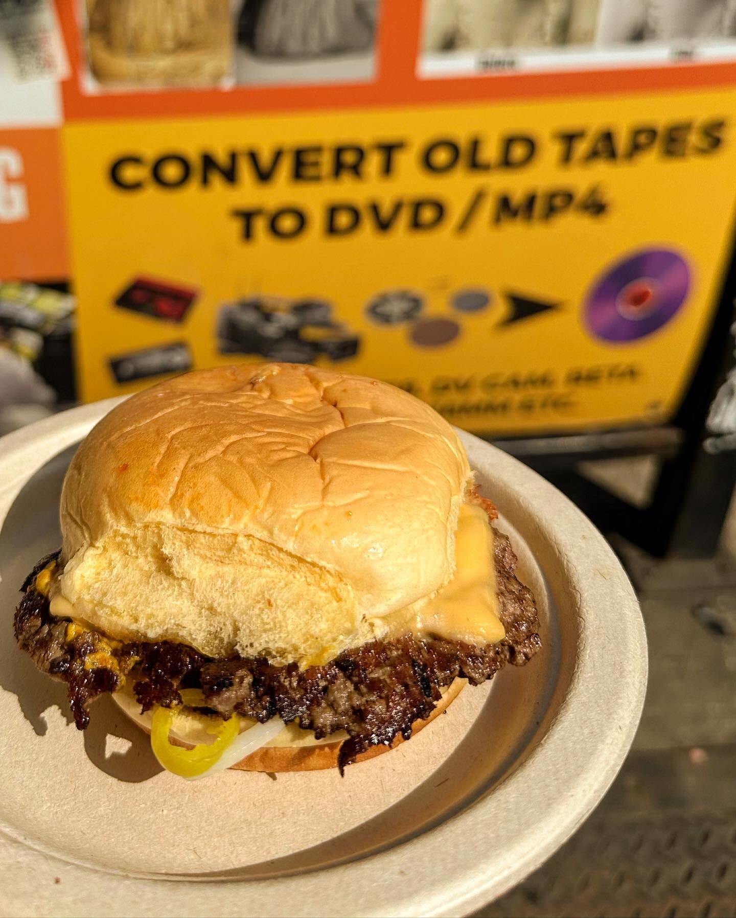 Mike Eats NYC Burgers