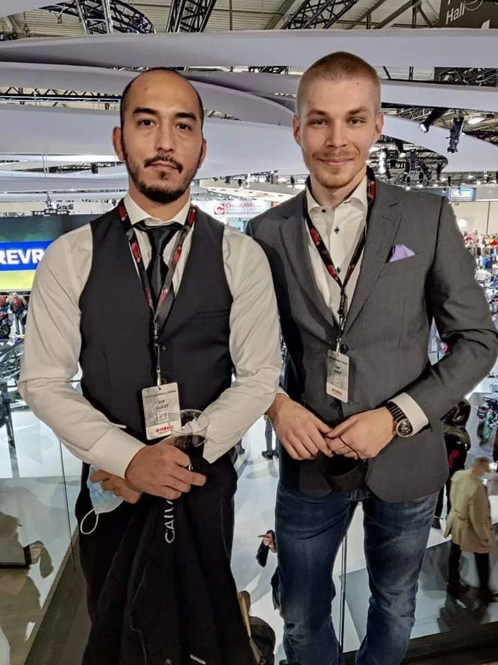 Professional — Peymon Hashimoto