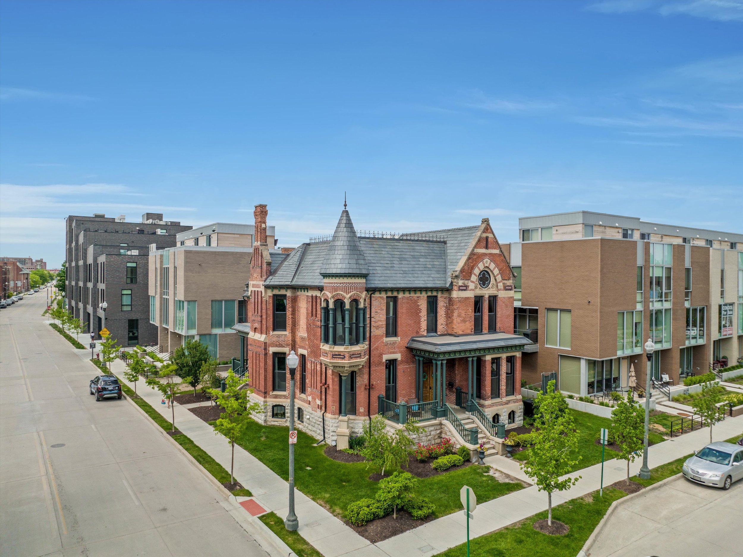 3 Bedroom Historic Brownstone SOLD – Ransom Gillis House, Detroit, MI ...
