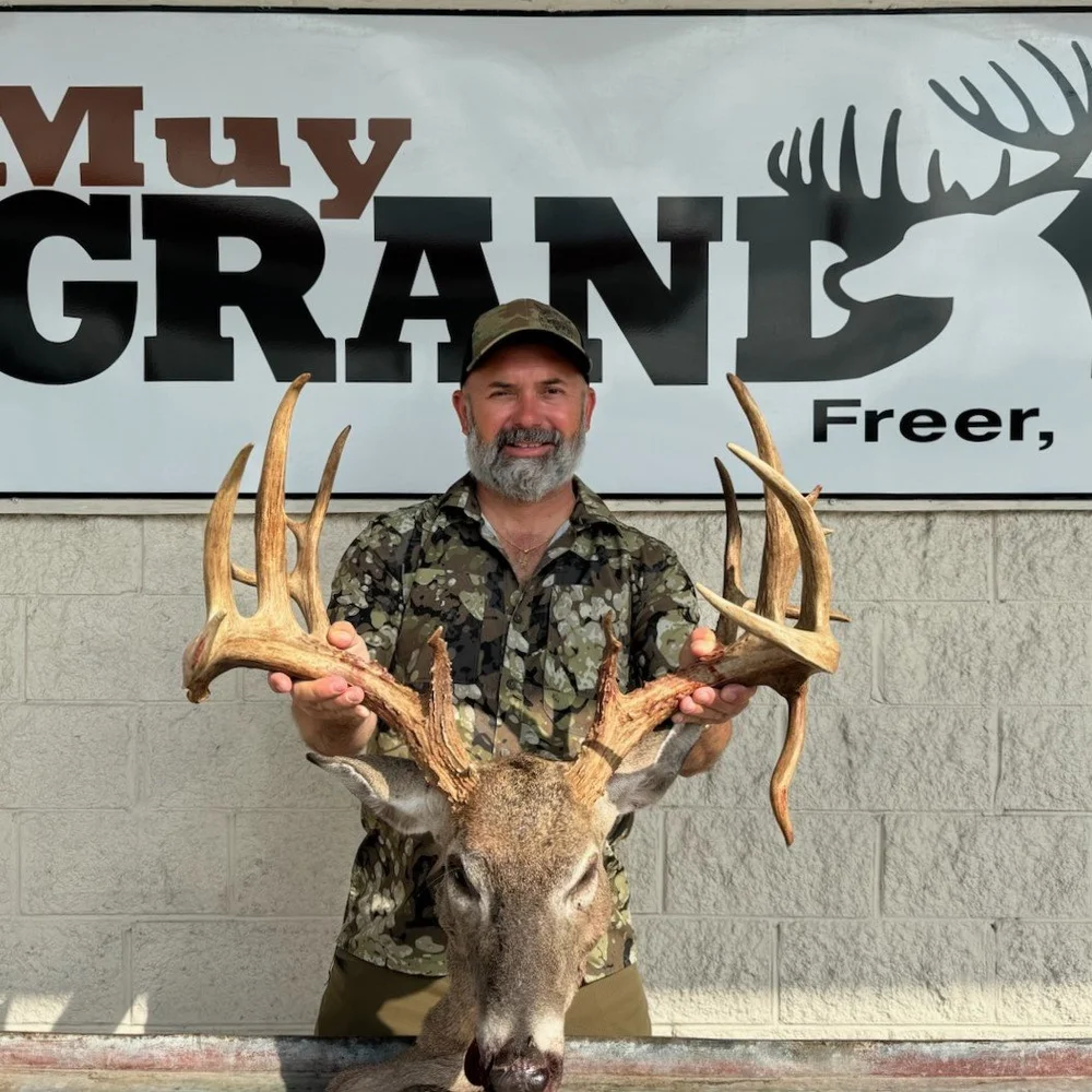 200+ Club 24-25 — Muy Grande