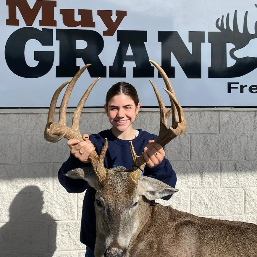 High Fence 23-24 — Muy Grande