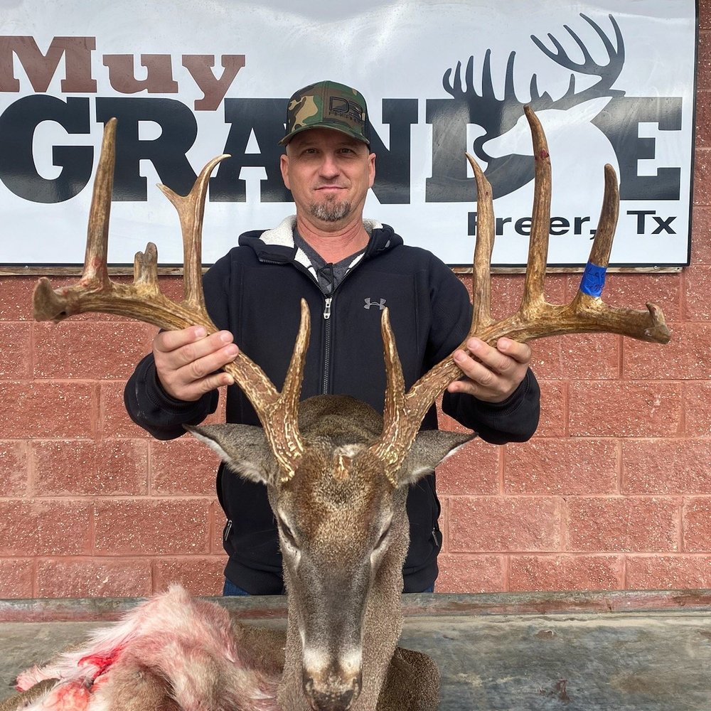 170+ Club 22-23 — Muy Grande