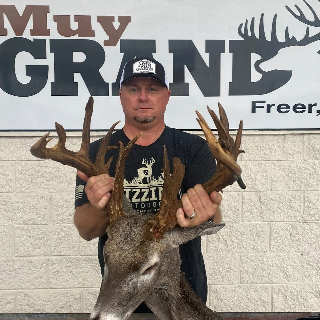 High Fence 23-24 — Muy Grande