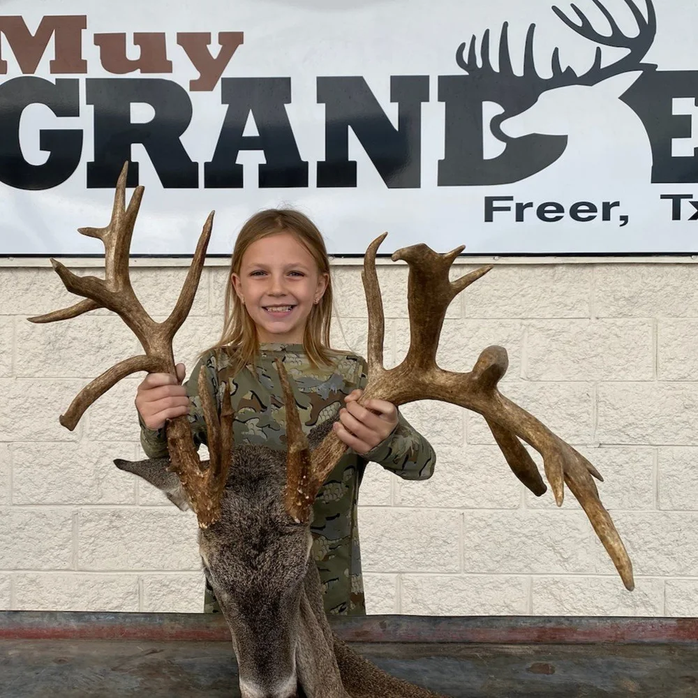 200+ Club 23-24 — Muy Grande