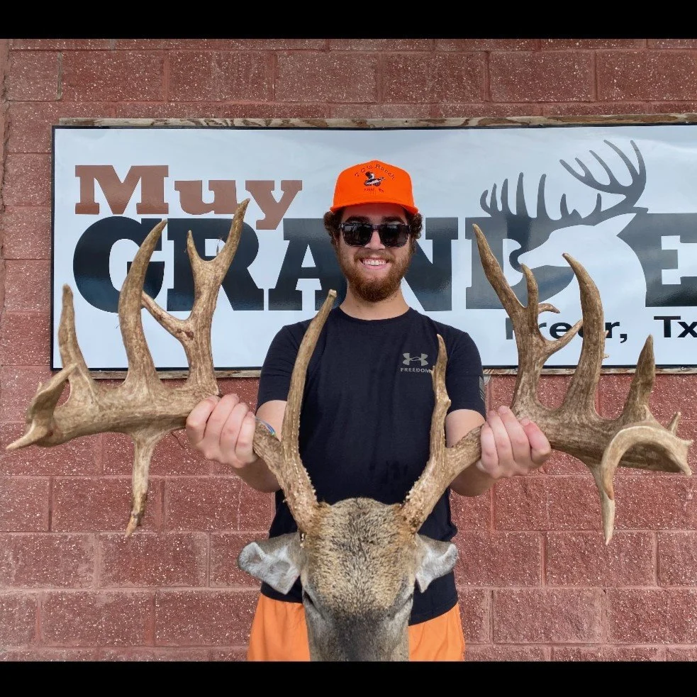 200+ Club 23-24 — Muy Grande