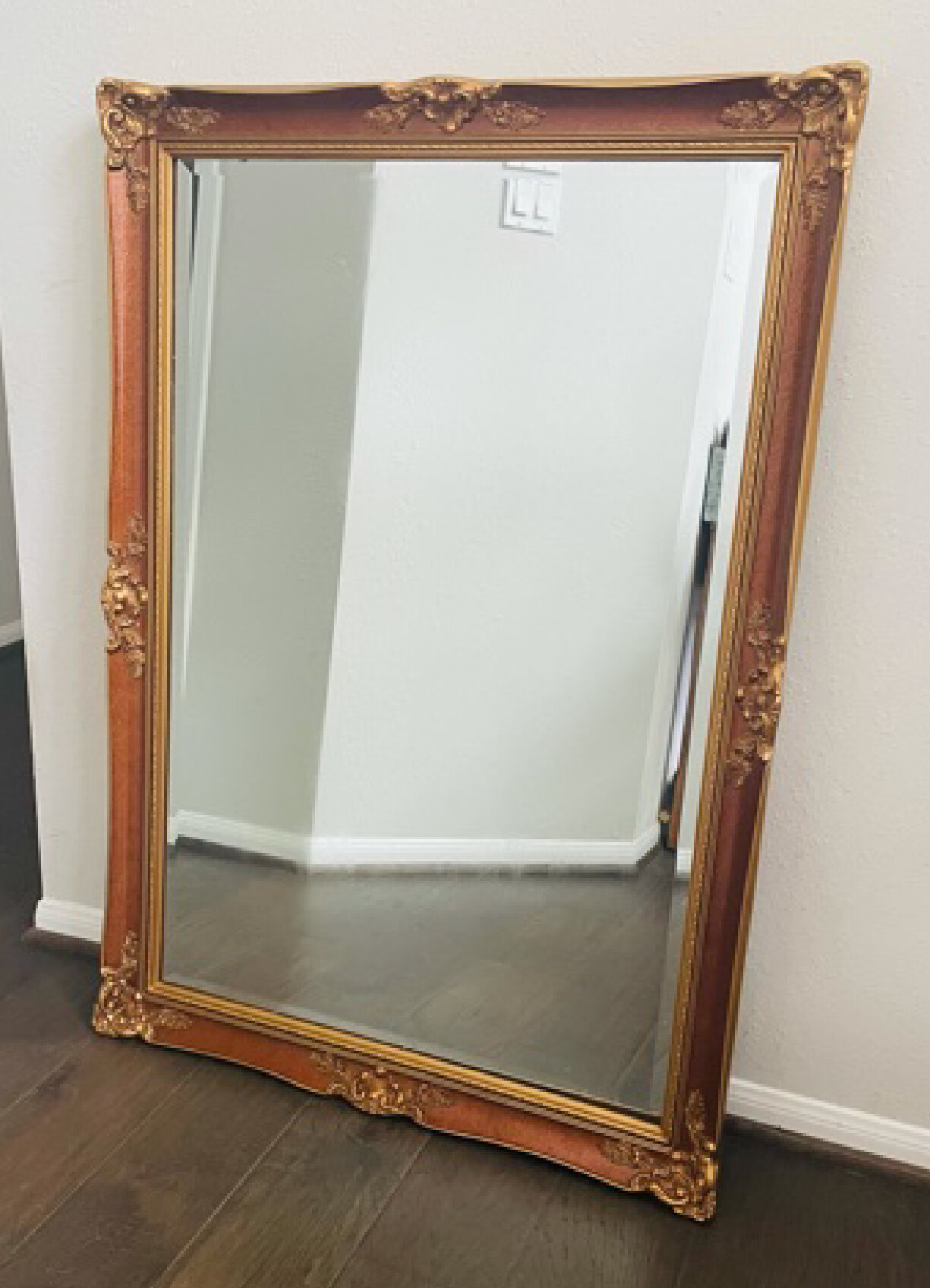 MIRRORS — Lelelines