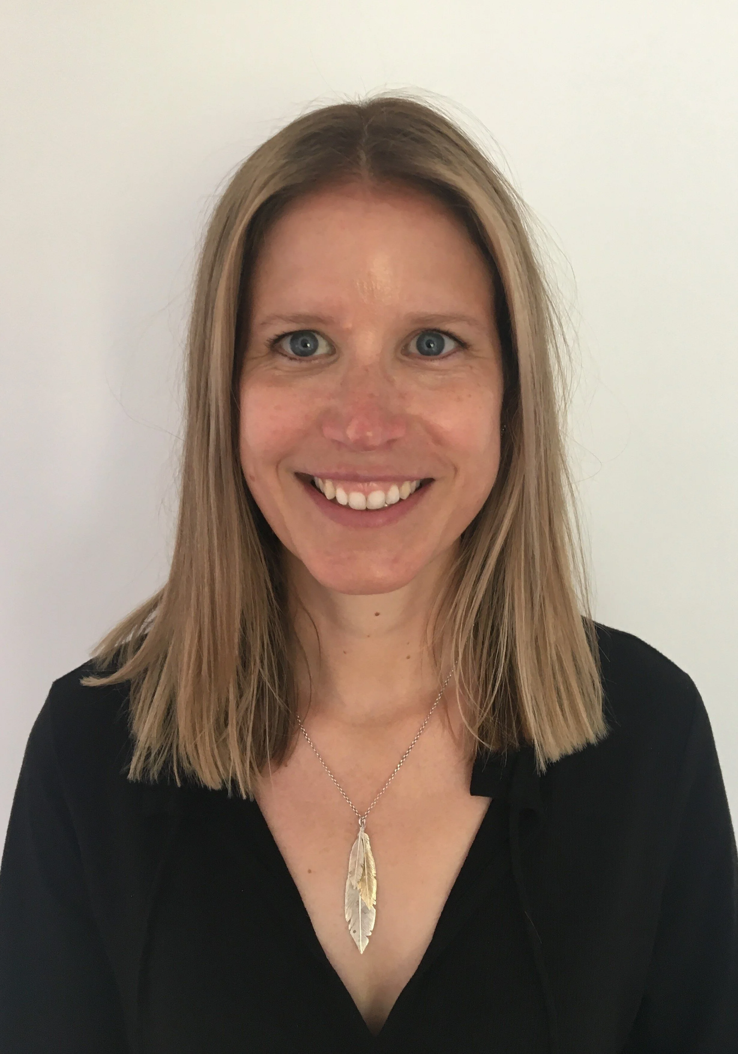 Jennie Grassly — Linguistic Resolutions