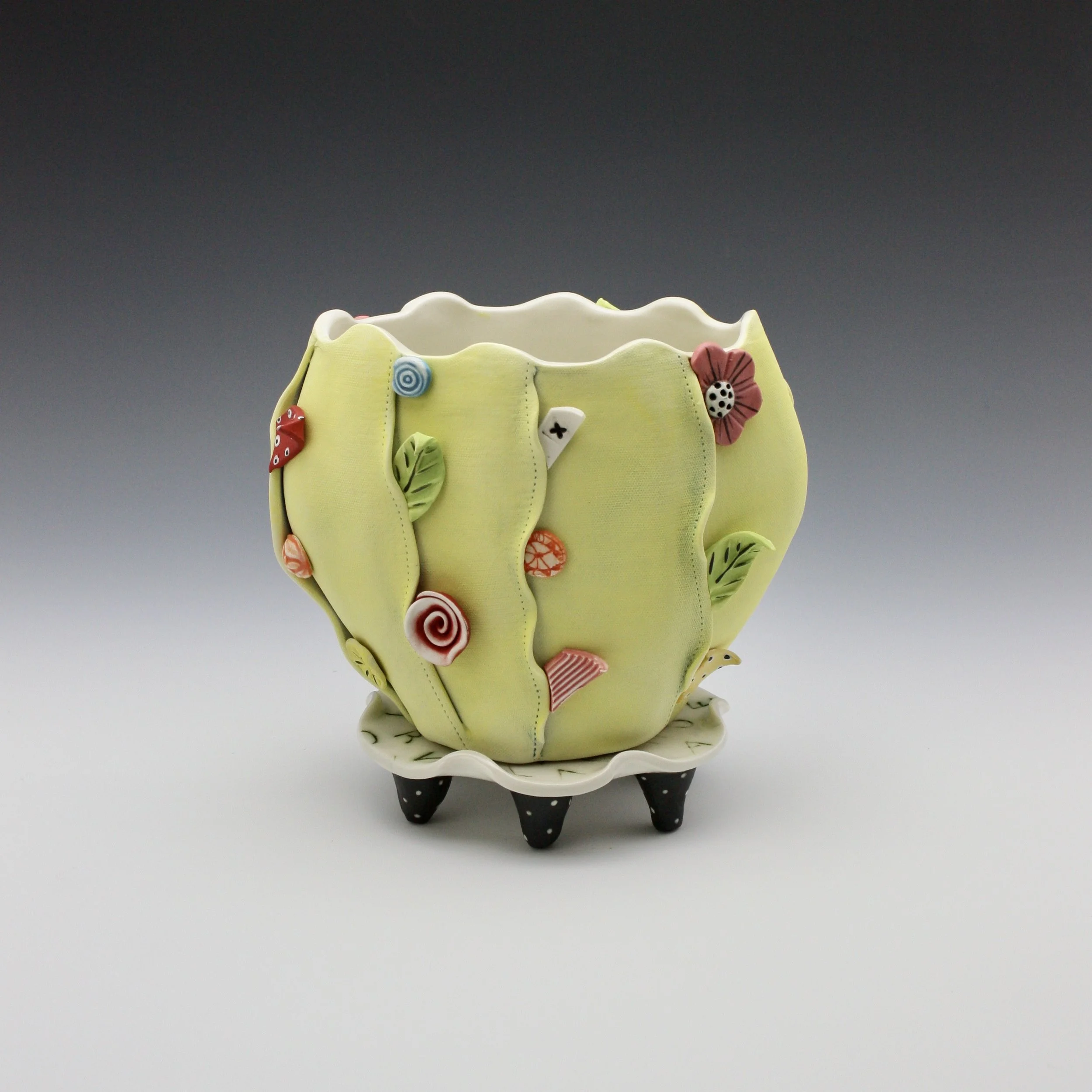 LAURA PEERY — vessels and vases