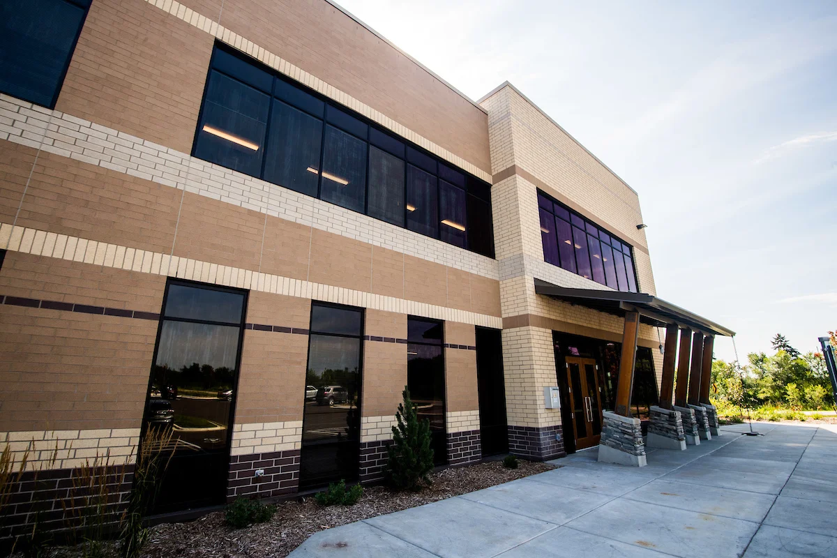 Minneapolis Commercial Glass | Artic Glass