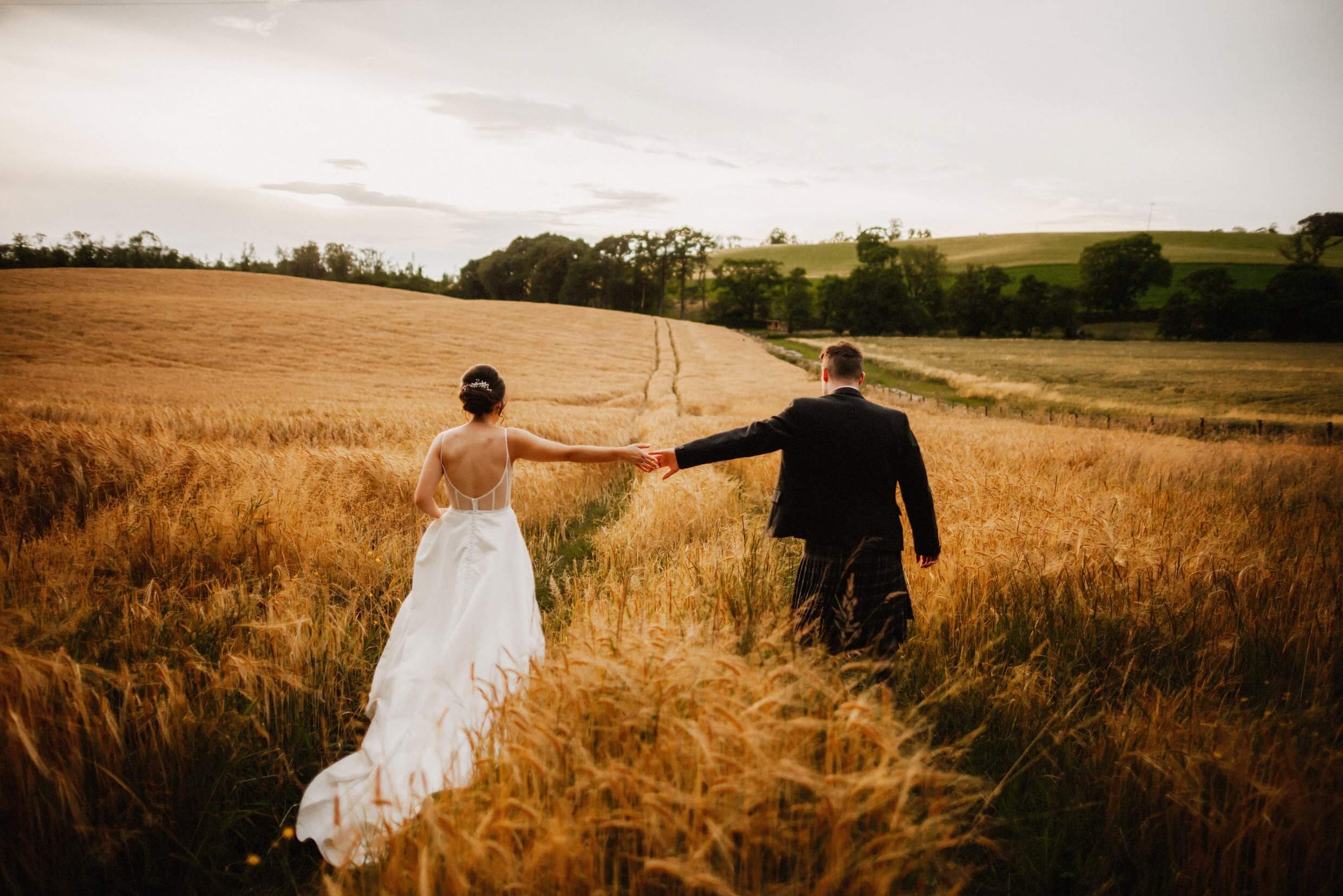 Make Time for Golden Hour Wedding Photos — Stevie Weir Photography
