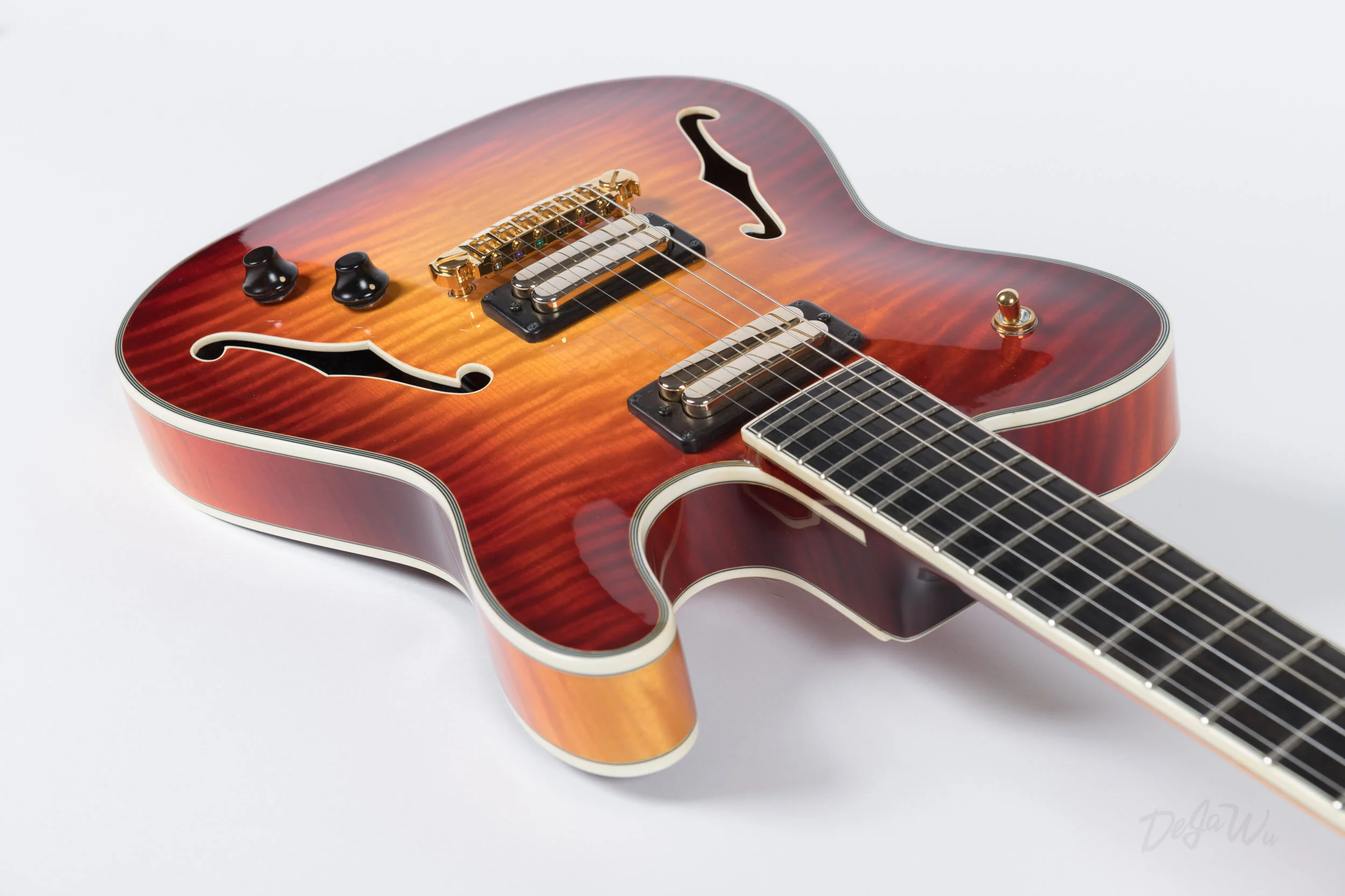 Seattle Tacoma Guitar Show - 2022 (date tba) — Dejawu Handcrafted Guitars