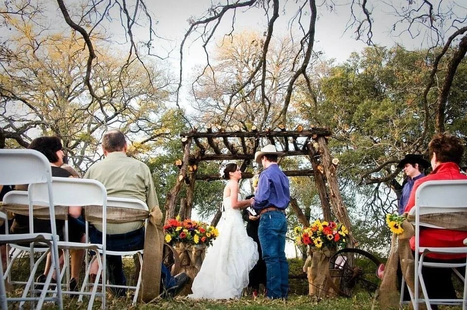 Albert, TX - ICEHOUSE & DANCEHALL