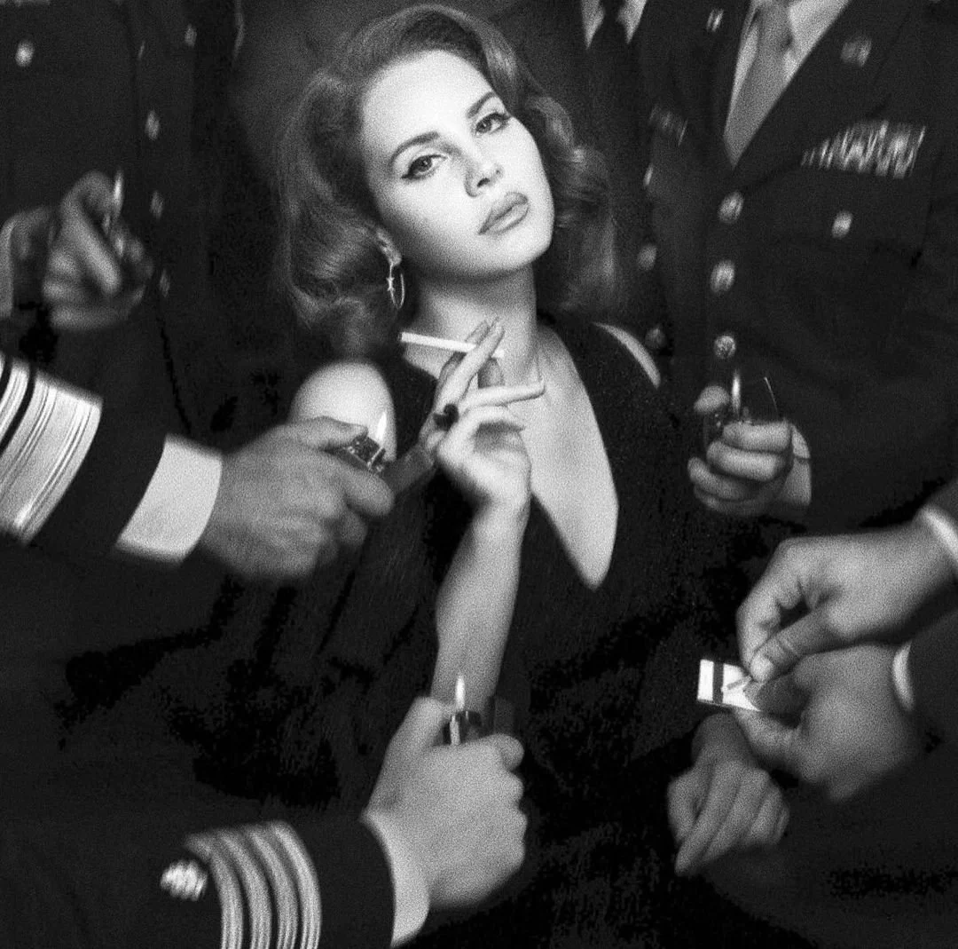 XOXO Leah: Dating Older Men — The Wheel