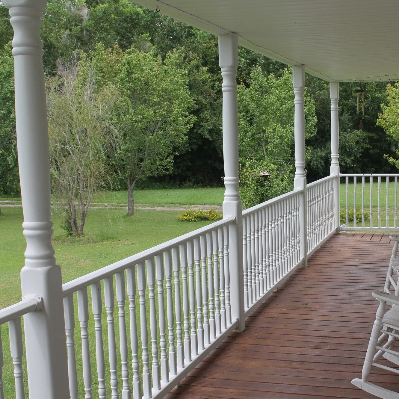 Architectural Vinyl Railing — Color Guard Railing Systems