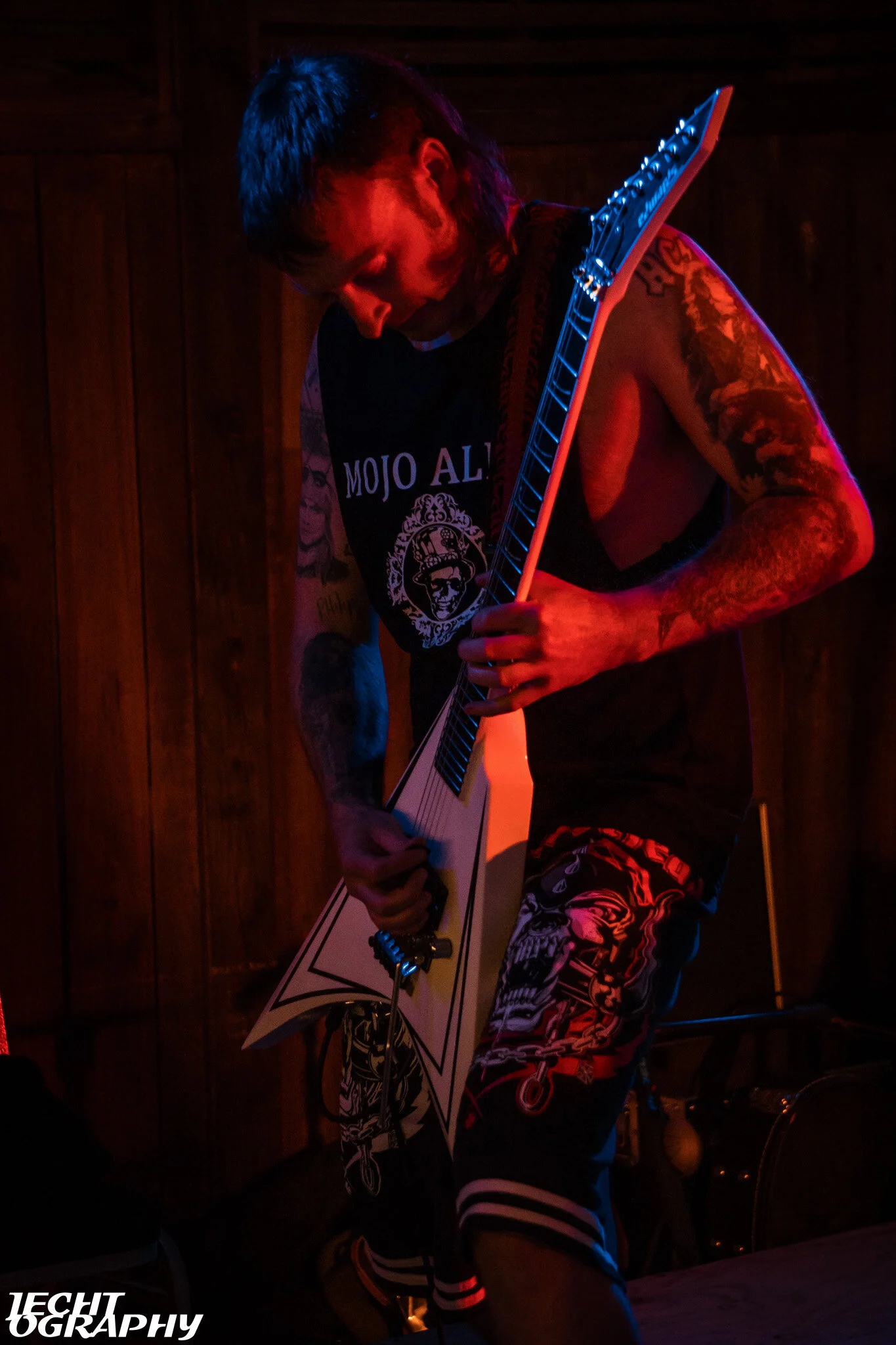 Mojo Alice plays Tuatara - The Local Scene 2020 — Jechtography