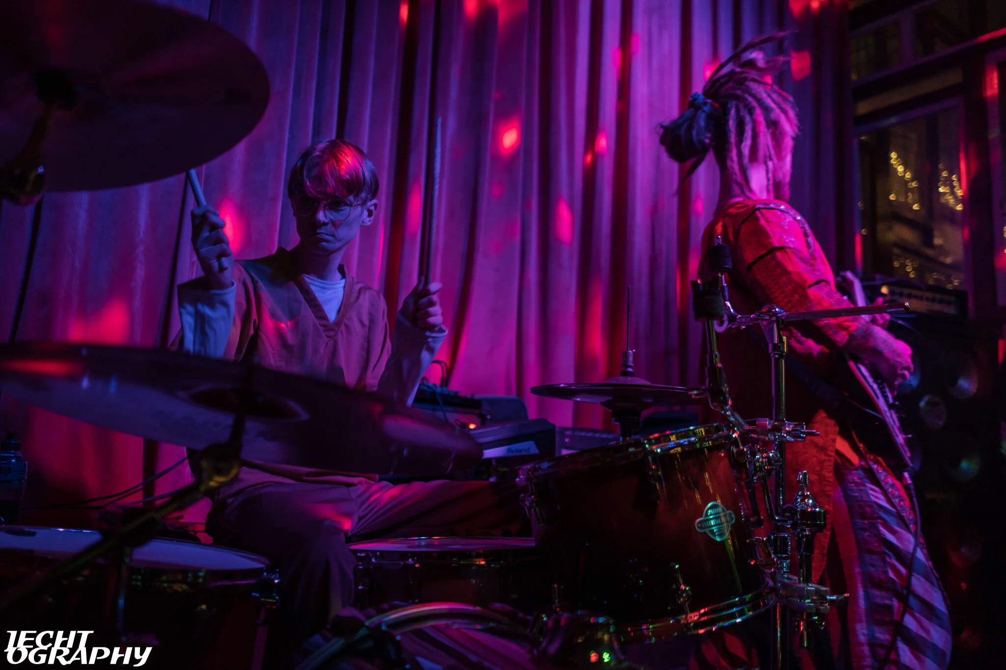 Skitz Hydro plays Eva Beva - Halloween Havoc — Jechtography