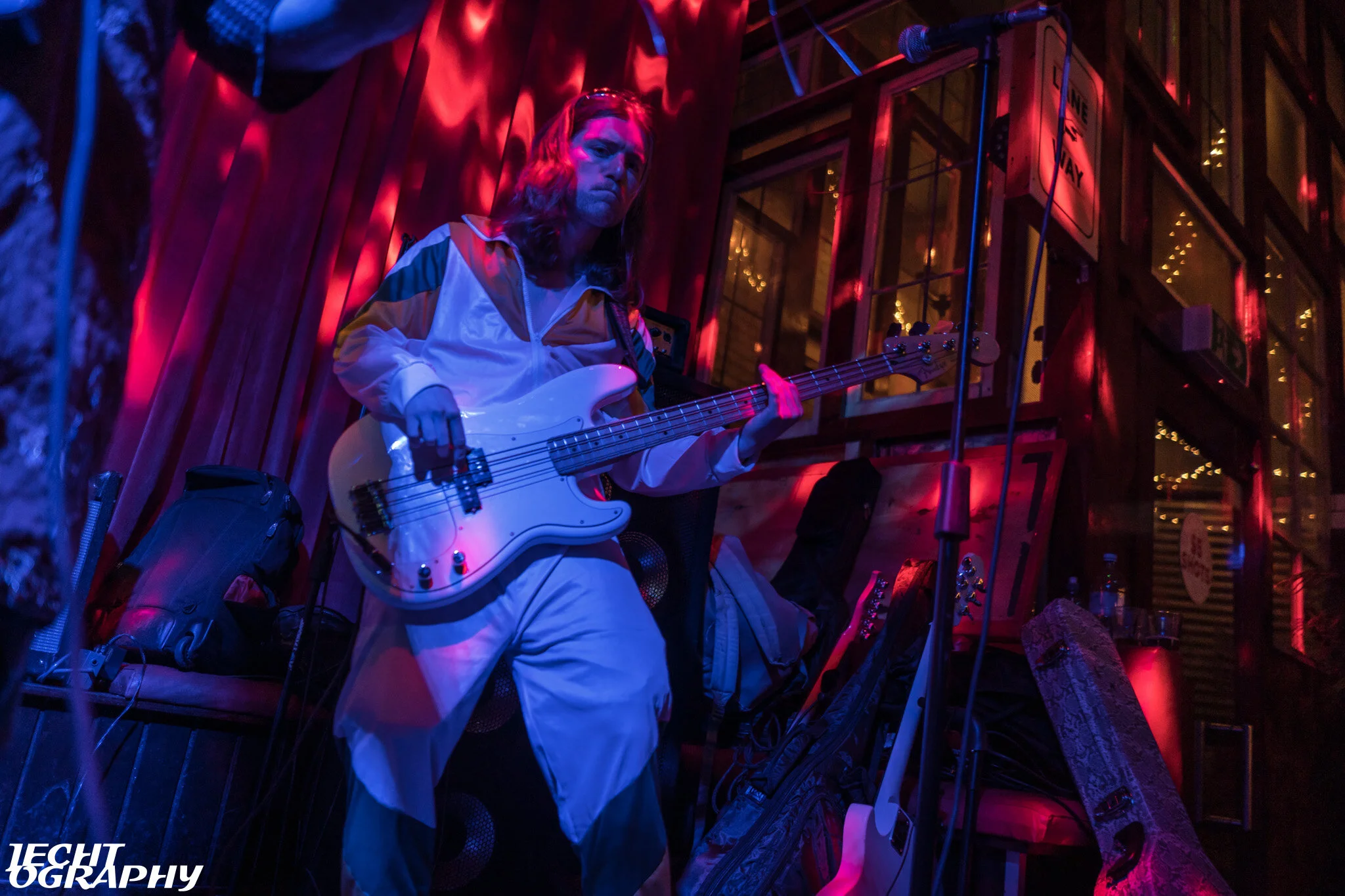 Skitz Hydro plays Eva Beva - Halloween Havoc — Jechtography