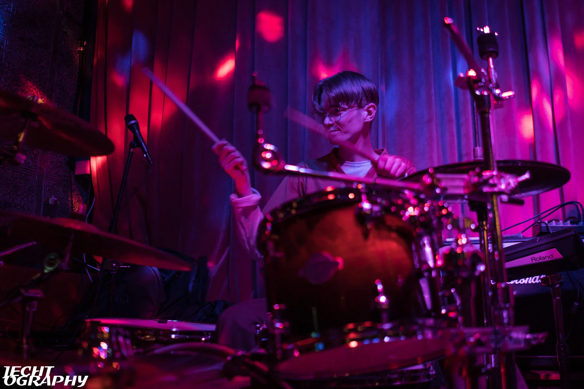 Skitz Hydro plays Eva Beva - Halloween Havoc — Jechtography