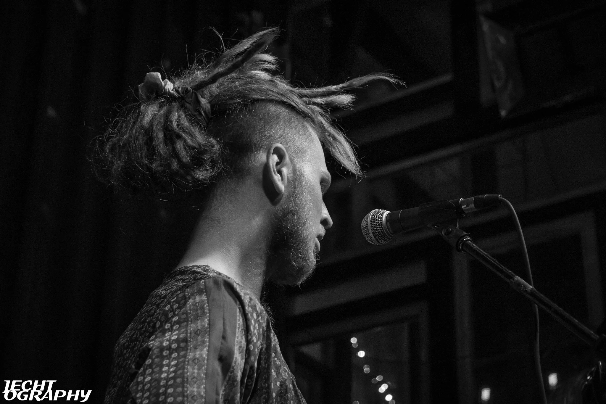 Skitz Hydro plays Eva Beva - Halloween Havoc — Jechtography