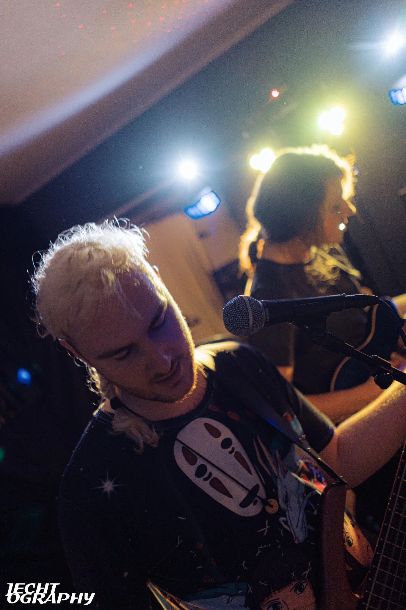 Pale Lady plays The Pen - The Final Pen Party — Jechtography