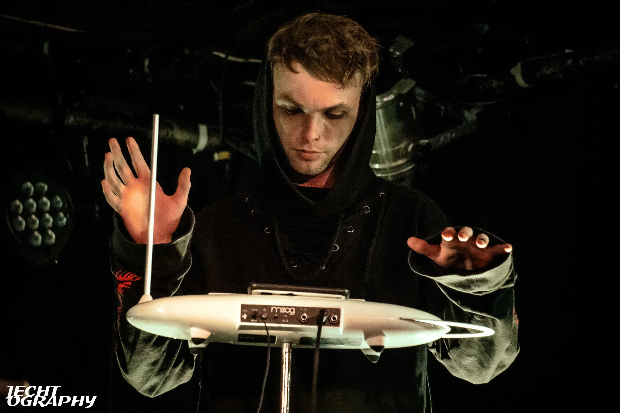 Undiscovered Moons of Saturn plays San Fran - Gathering Shadows ...