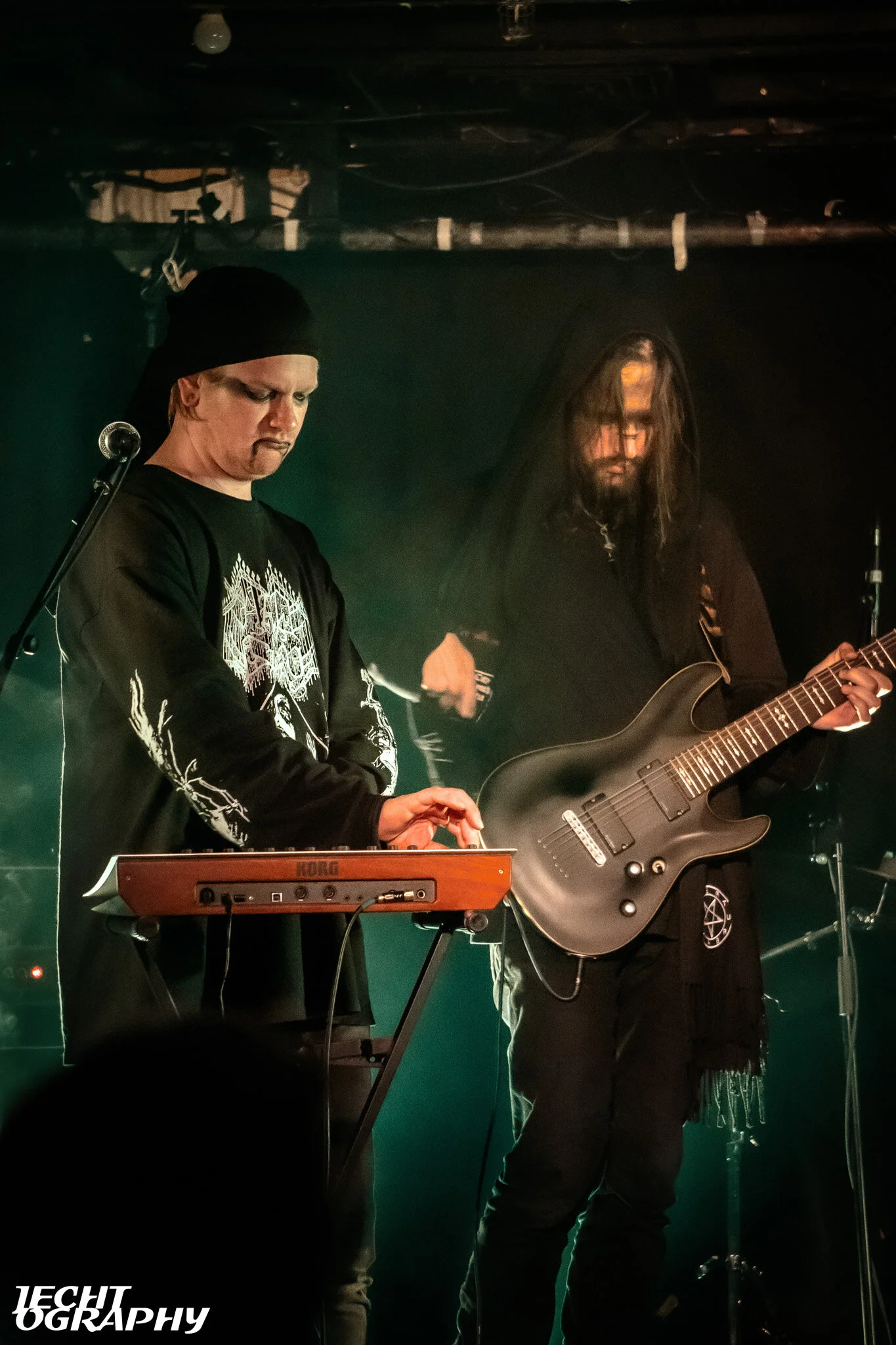 Undiscovered Moons of Saturn plays San Fran - Gathering Shadows ...