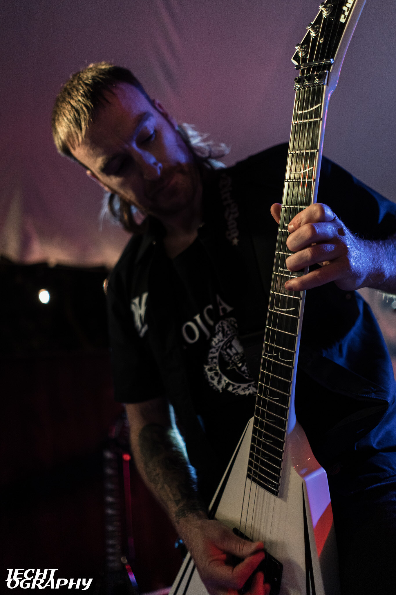 Mojo Alice plays Tuatara - The Local Scene 2021 — Jechtography