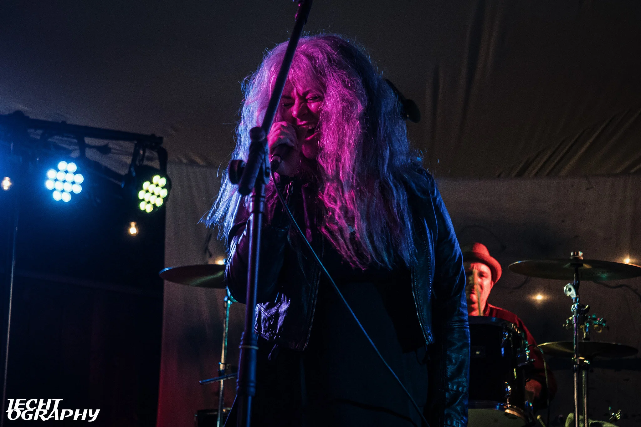 Mojo Alice plays Tuatara - The Local Scene 2021 — Jechtography