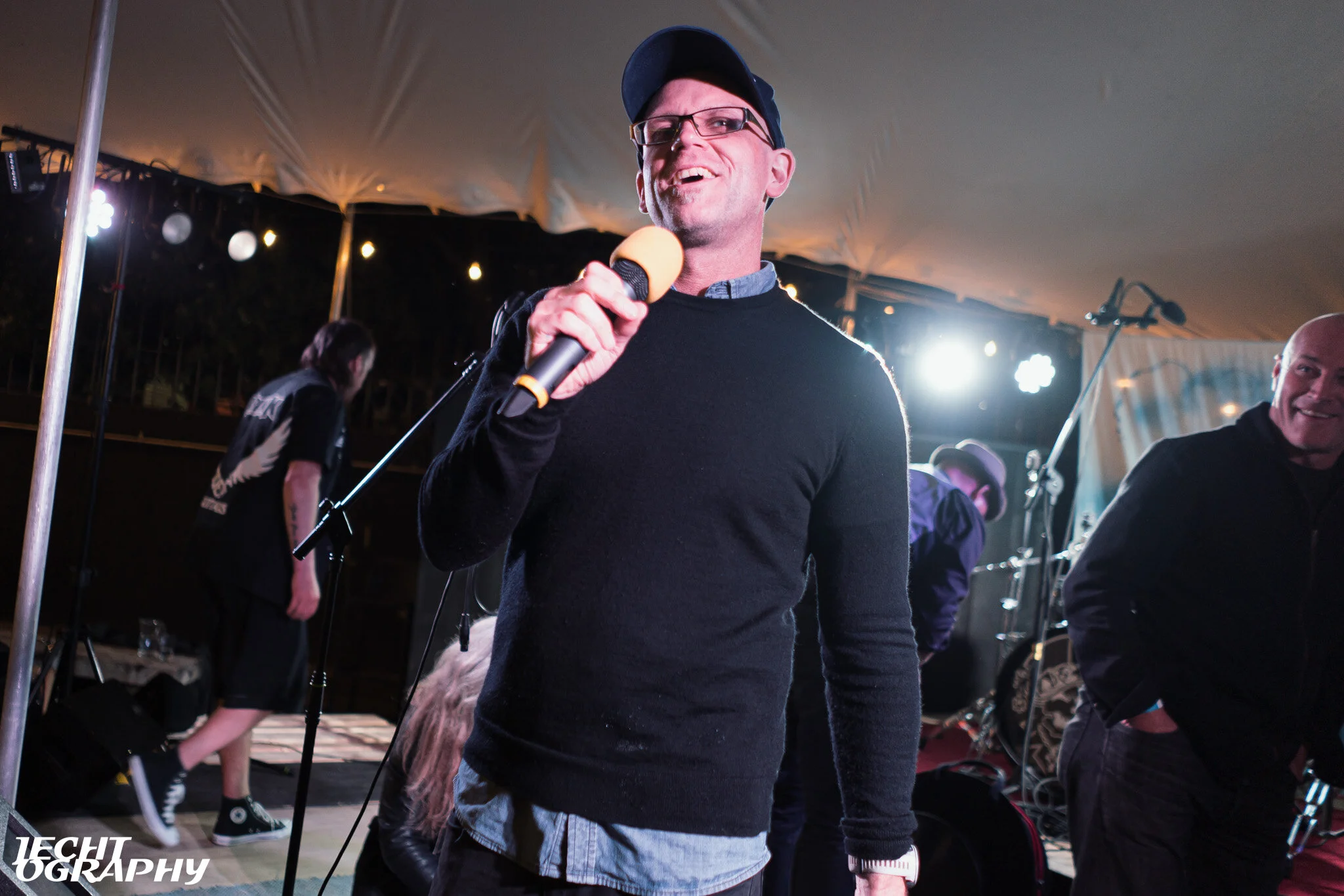 Mojo Alice plays Tuatara - The Local Scene 2021 — Jechtography