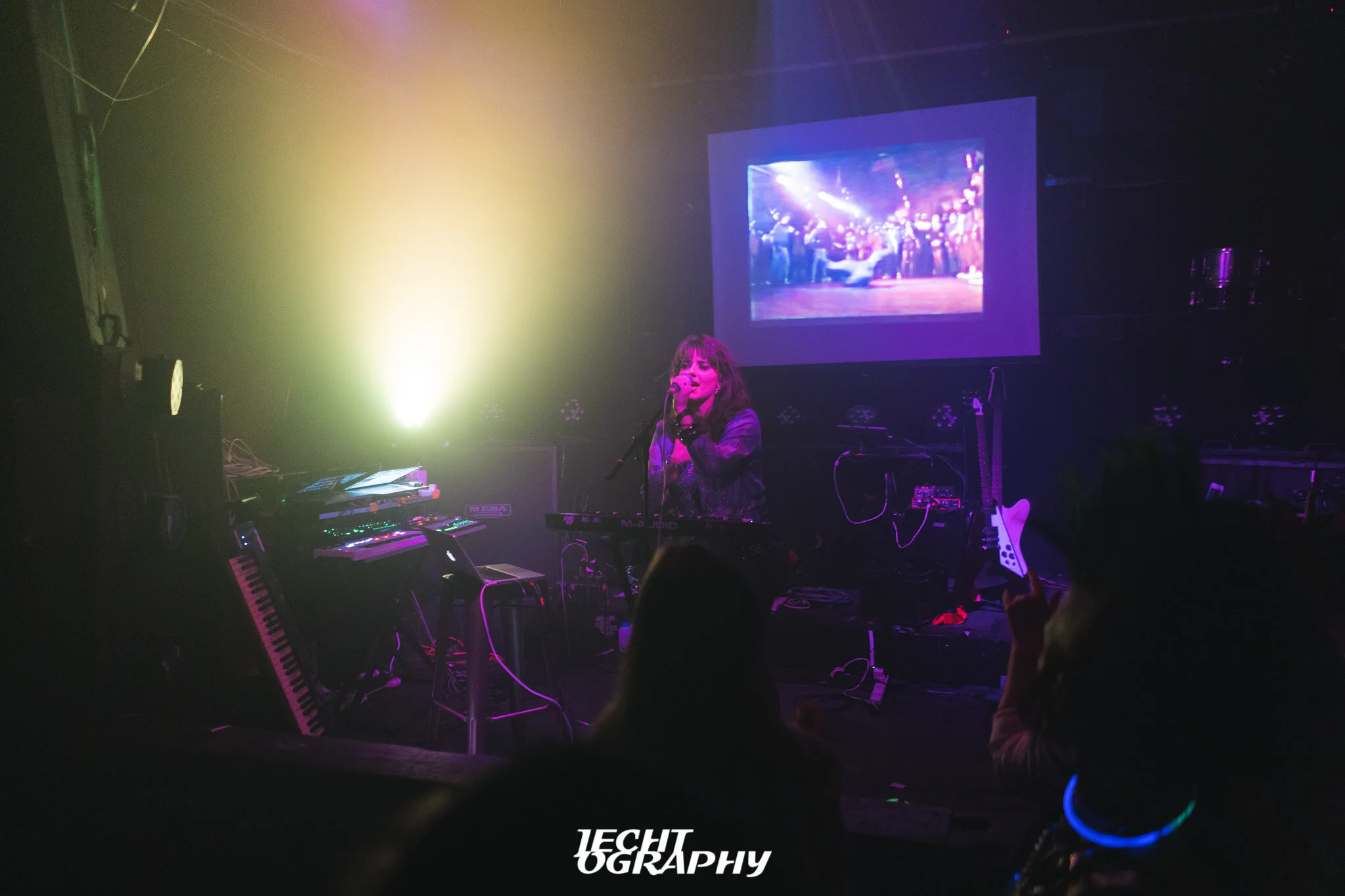 JJ Mist plays Valhalla - BIG SYNTH ENERGY — Jechtography