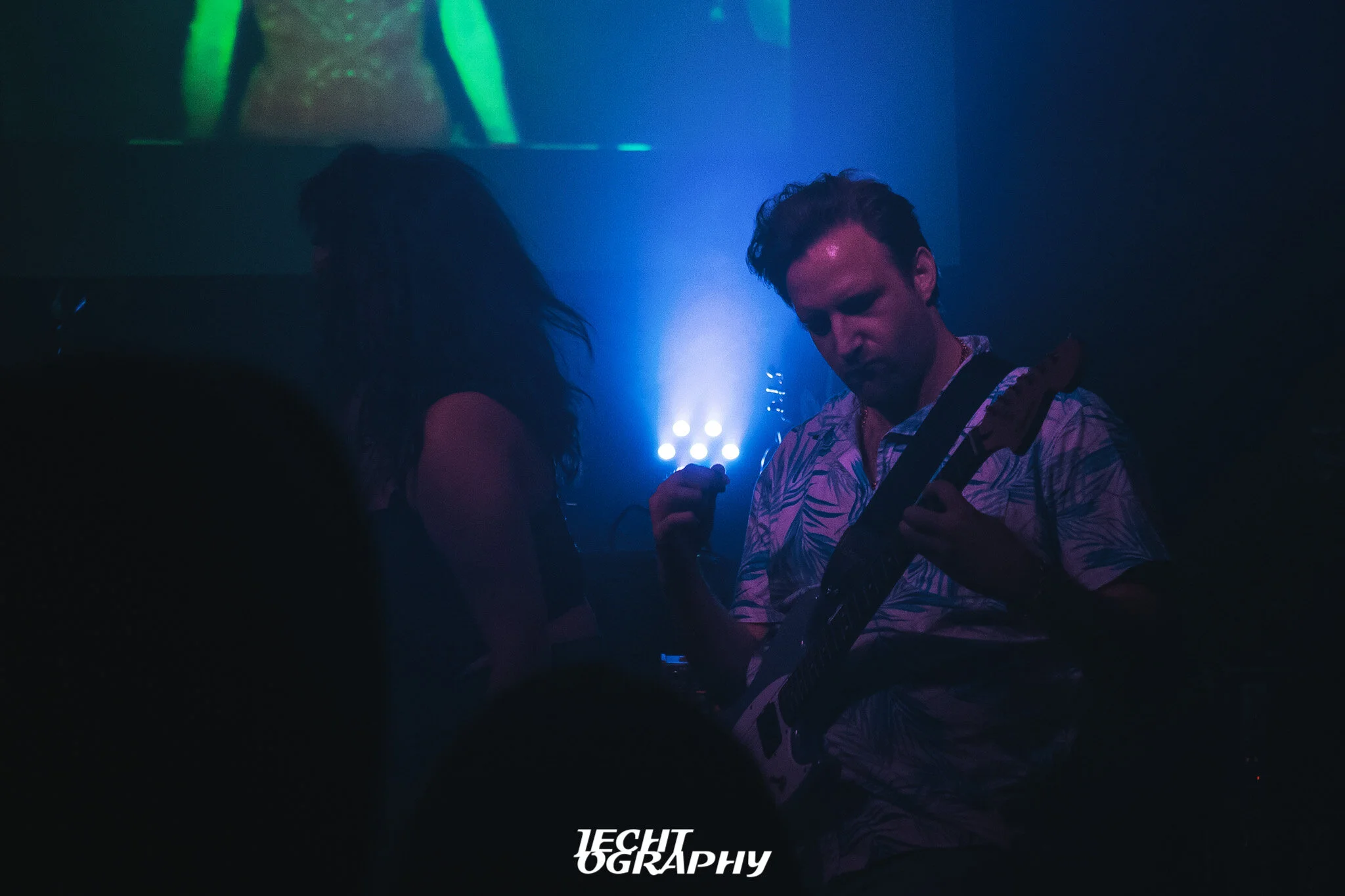 JJ Mist plays Valhalla - BIG SYNTH ENERGY — Jechtography