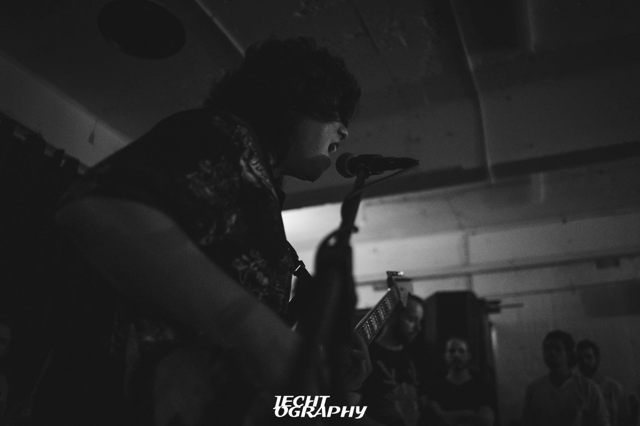 Kiero plays Underground - †he first child - "You had guts..." Single ...