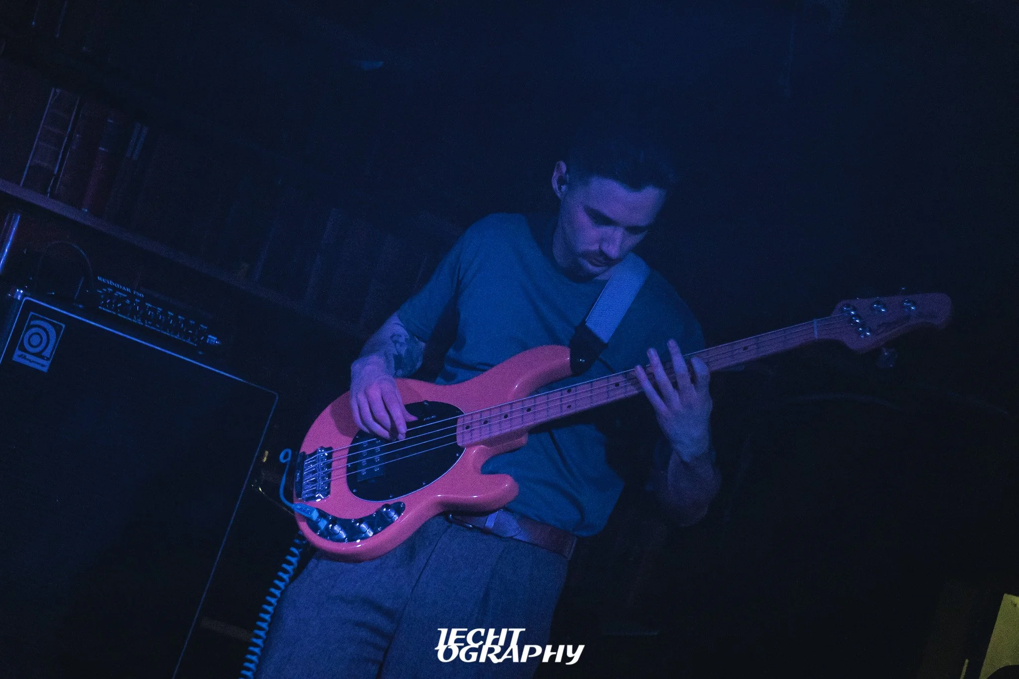 Rocket Berry plays Meow - Emma Dilemma 'Spit' Tour - Wellington ...