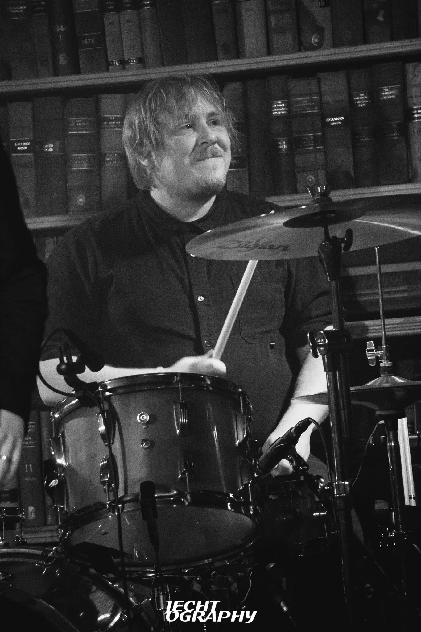 Rocket Berry plays Meow - Emma Dilemma 'Spit' Tour - Wellington ...