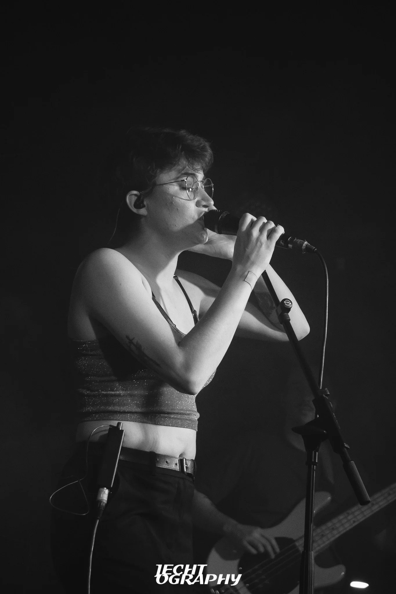 Rocket Berry plays Meow - Emma Dilemma 'Spit' Tour - Wellington ...