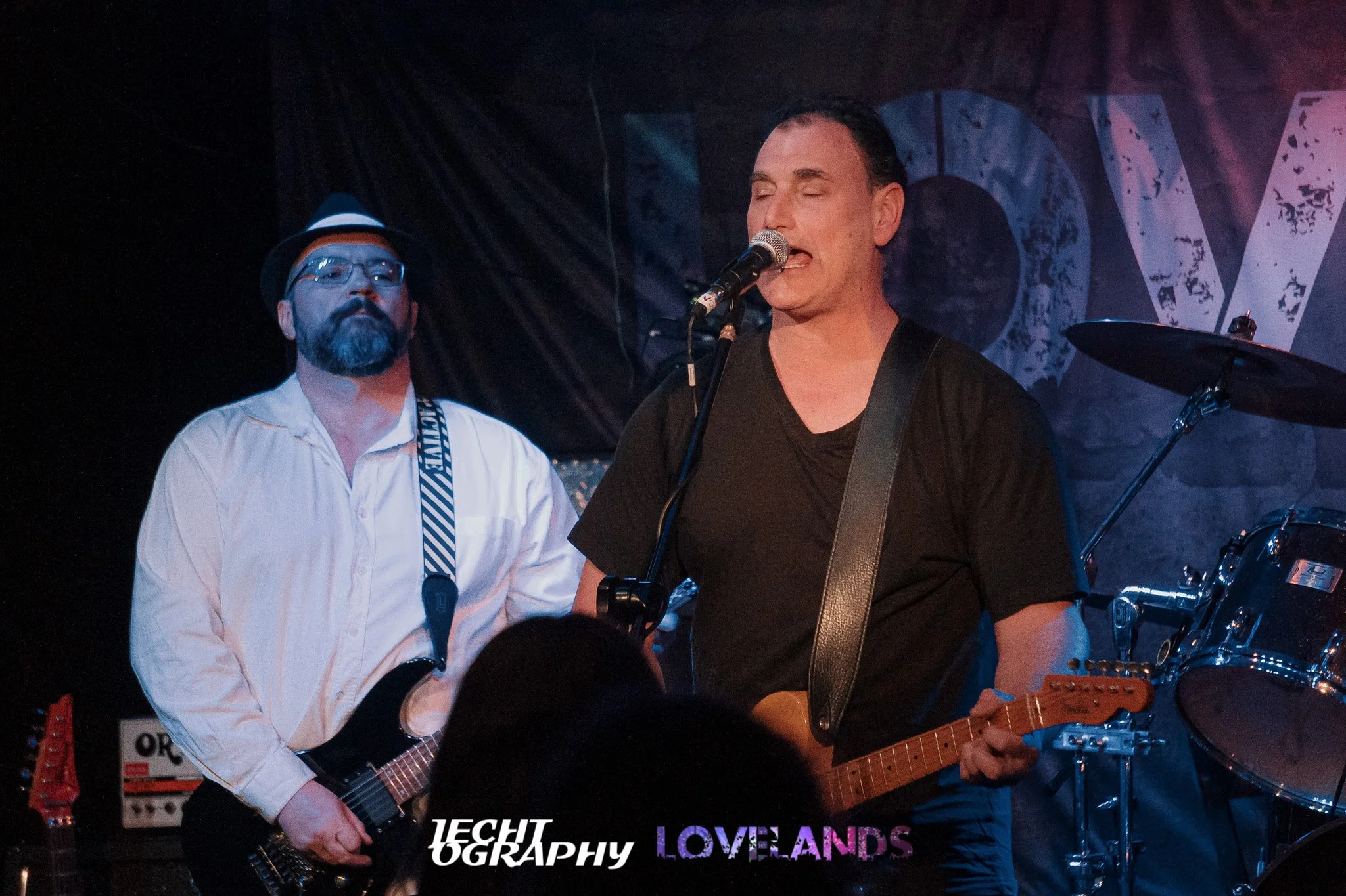 Sinner Man Saint plays Lovelands - The Great Balcony Break in ...