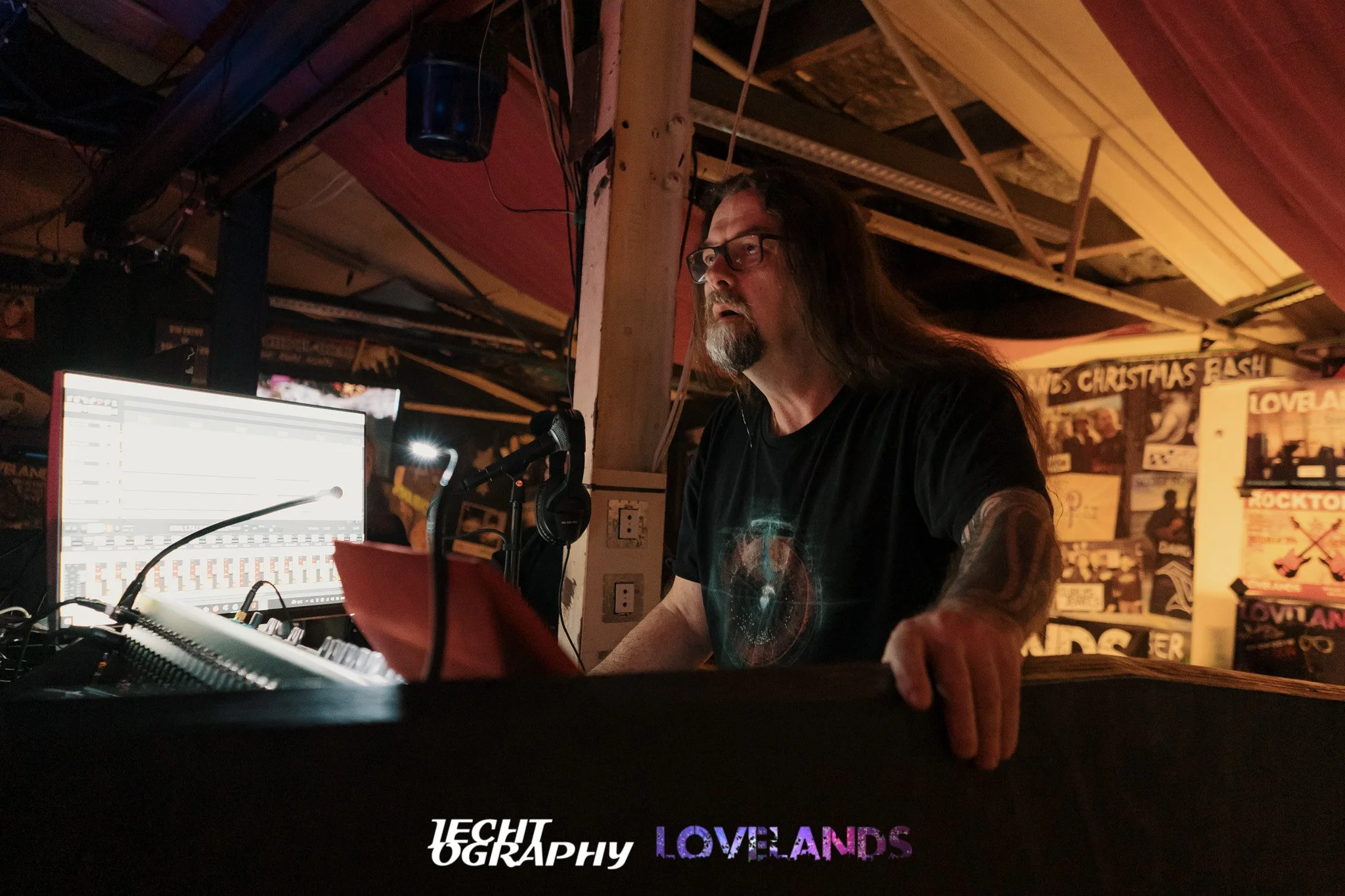 Sinner Man Saint plays Lovelands - The Great Balcony Break in ...