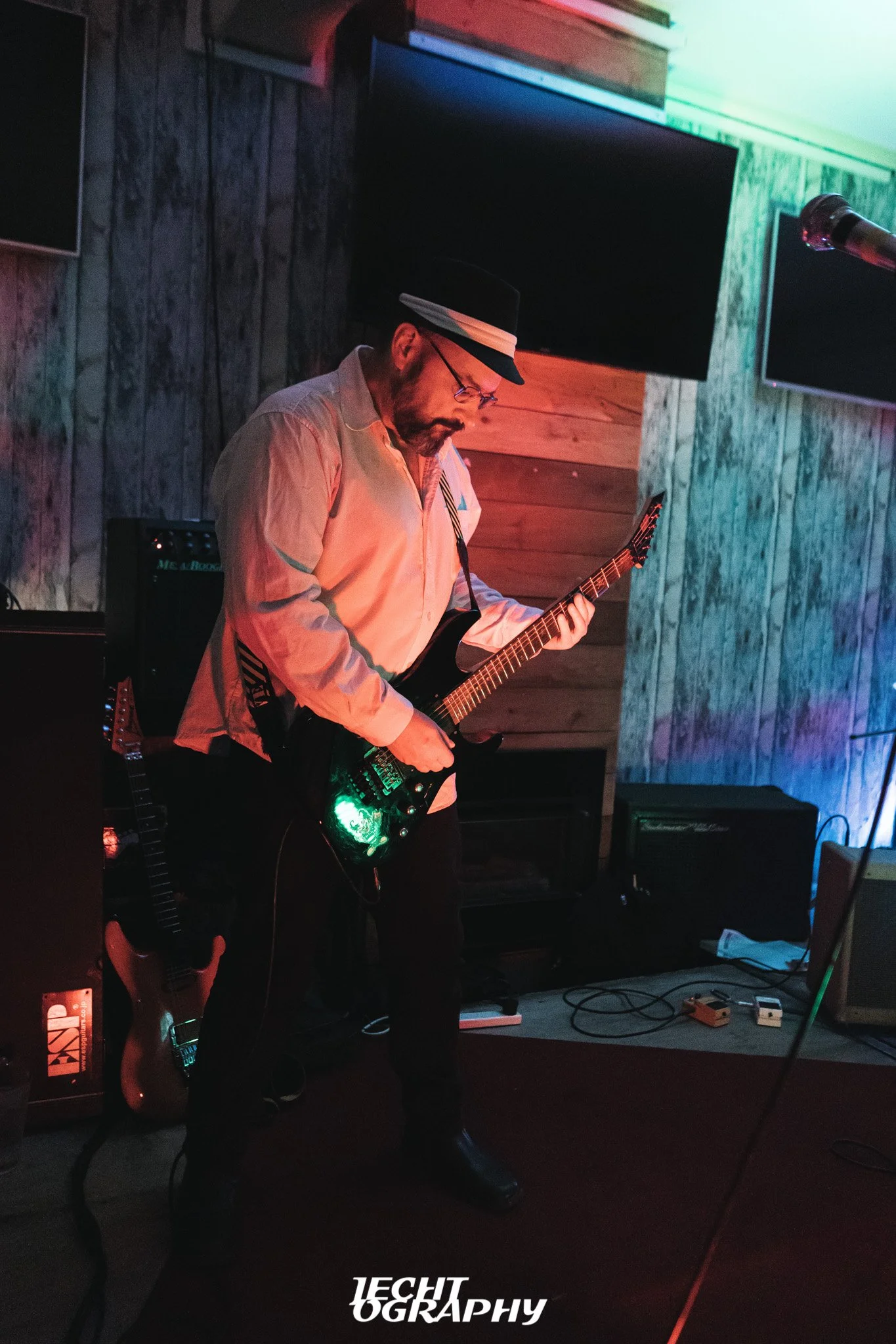 Sinner Man Saint plays Pinetree Arms - ROCK THE PINETREES August ...