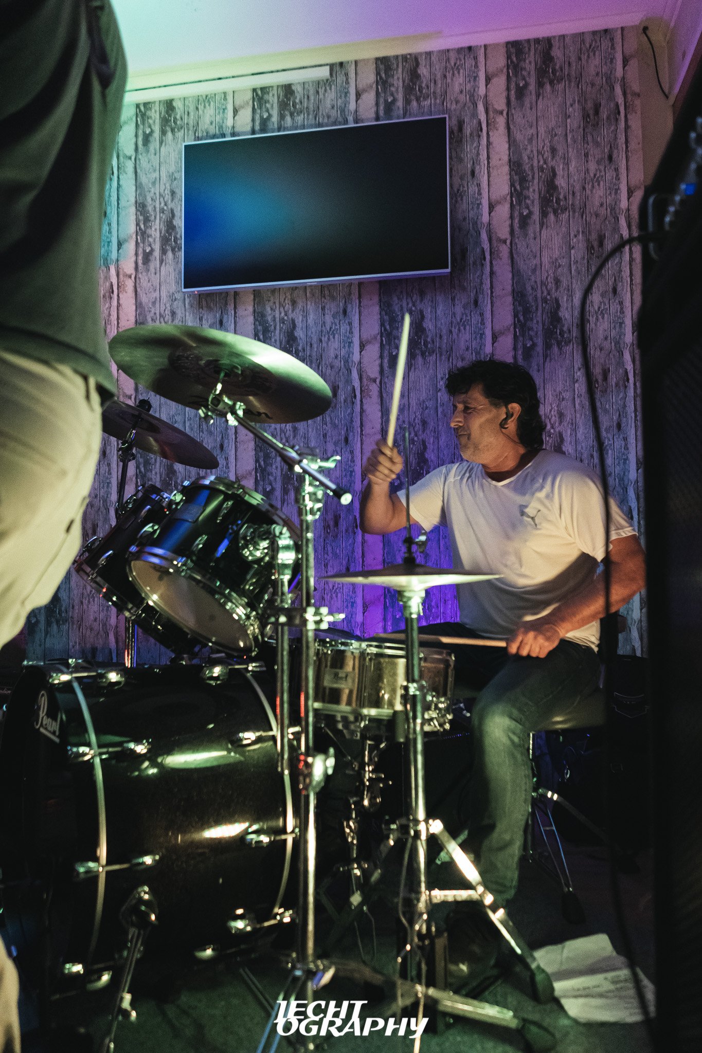 Sinner Man Saint plays Pinetree Arms - ROCK THE PINETREES August ...