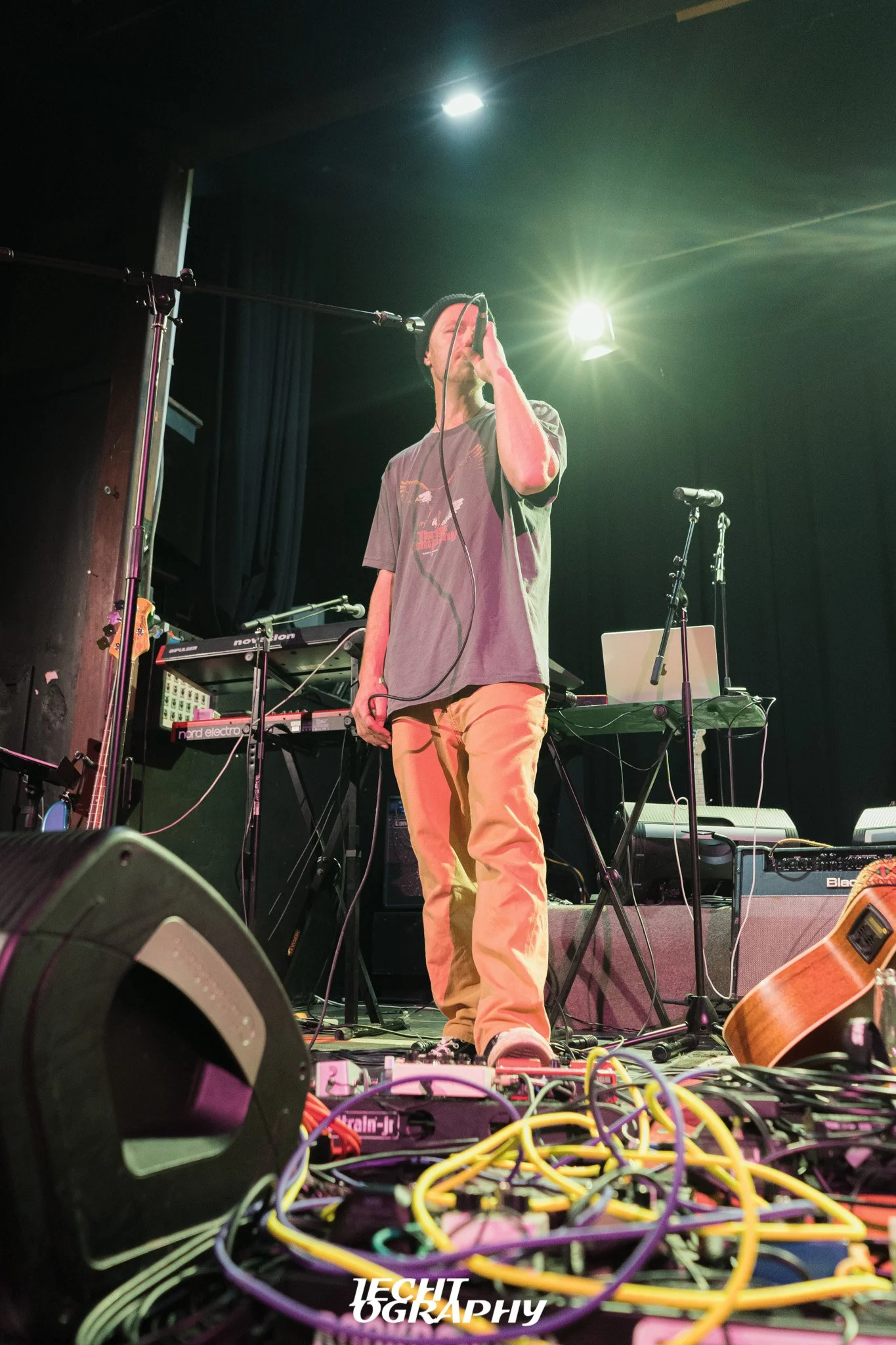 Devon Welch plays Galatos - SKRAM Walk Into The Sun Album Release Tour ...